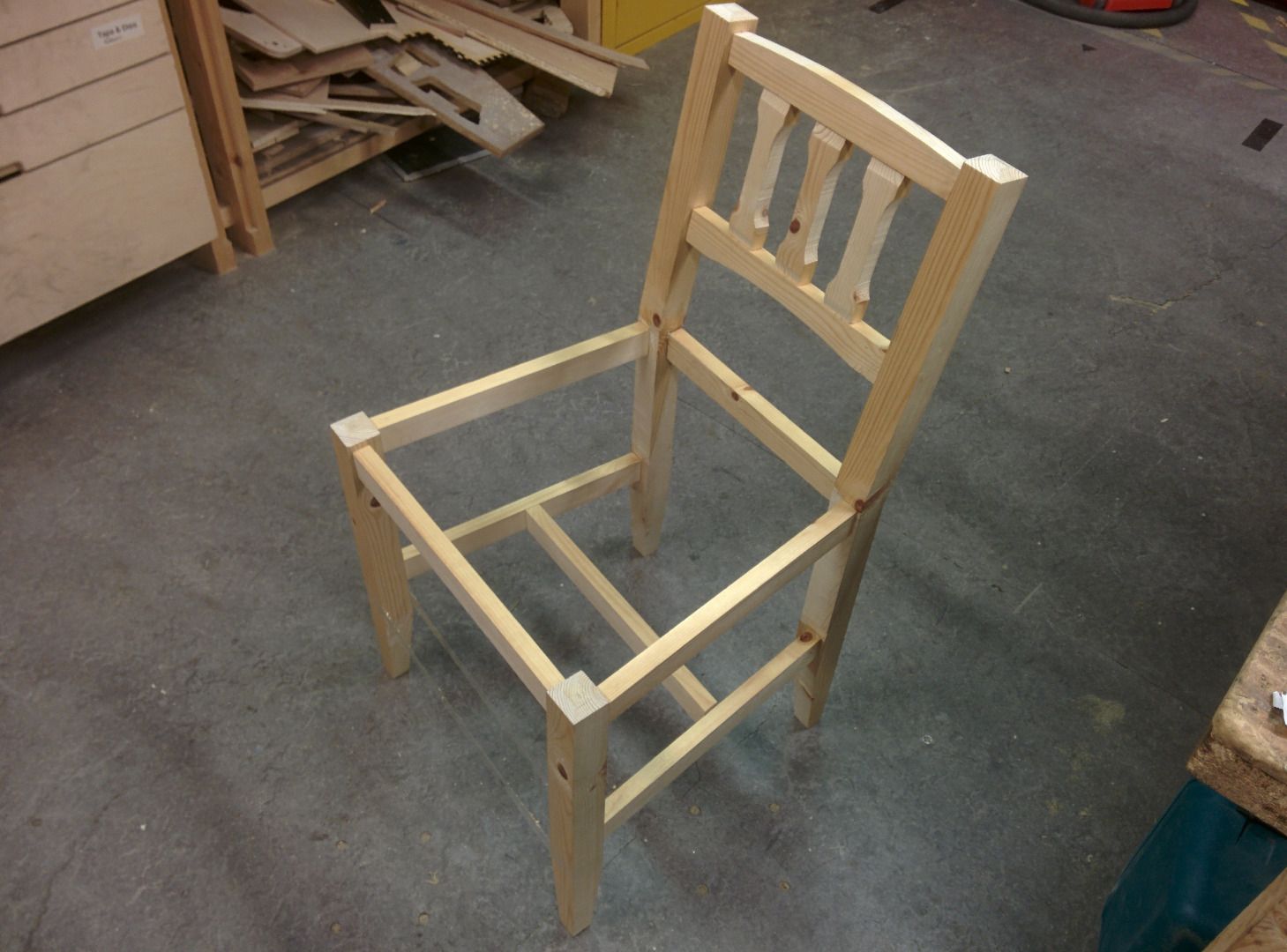 Dining Chair From a 2x4 : 9 Steps (with Pictures) - Instructables