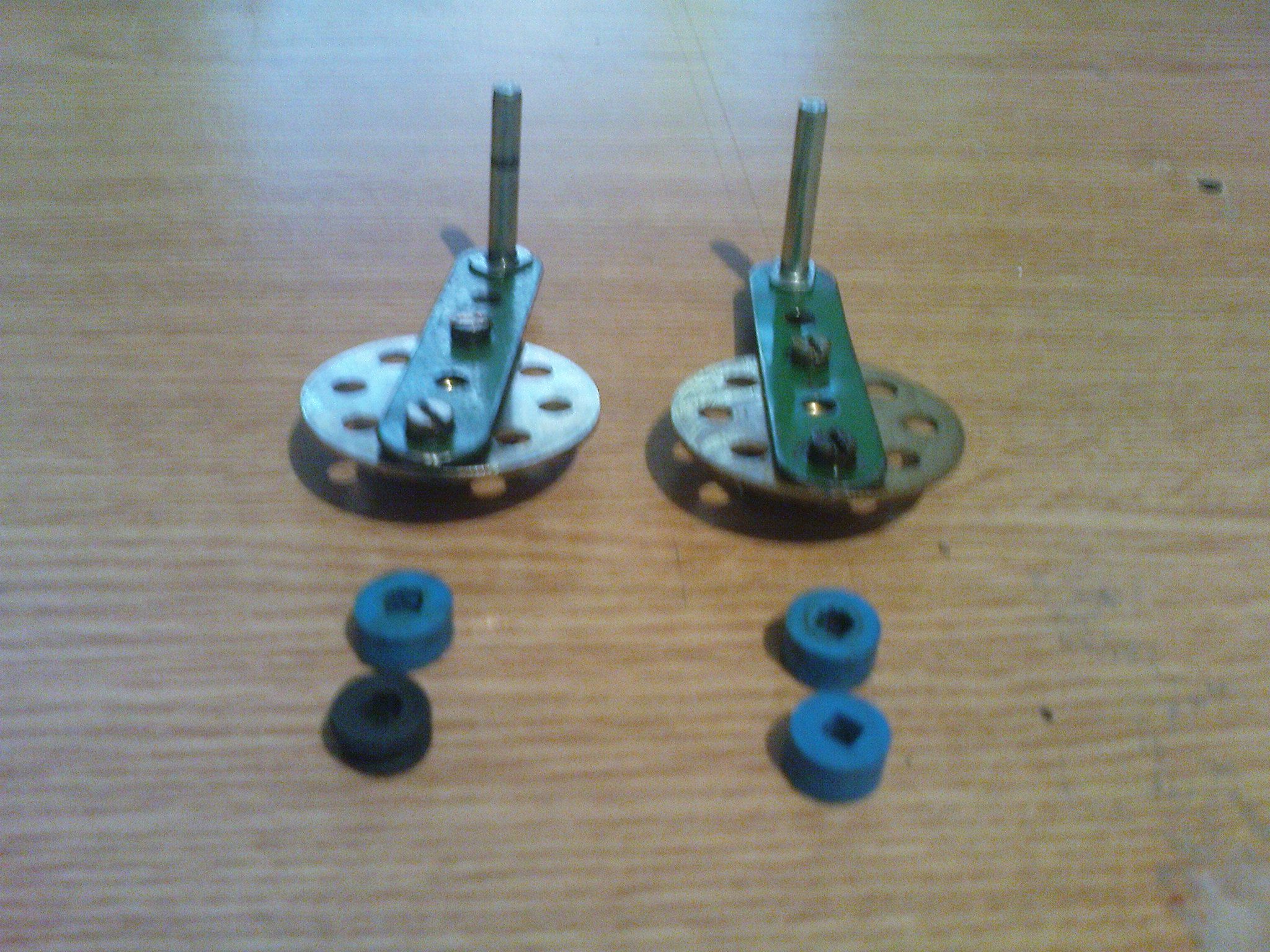 Meccano Walking Machine : 9 Steps - Instructables