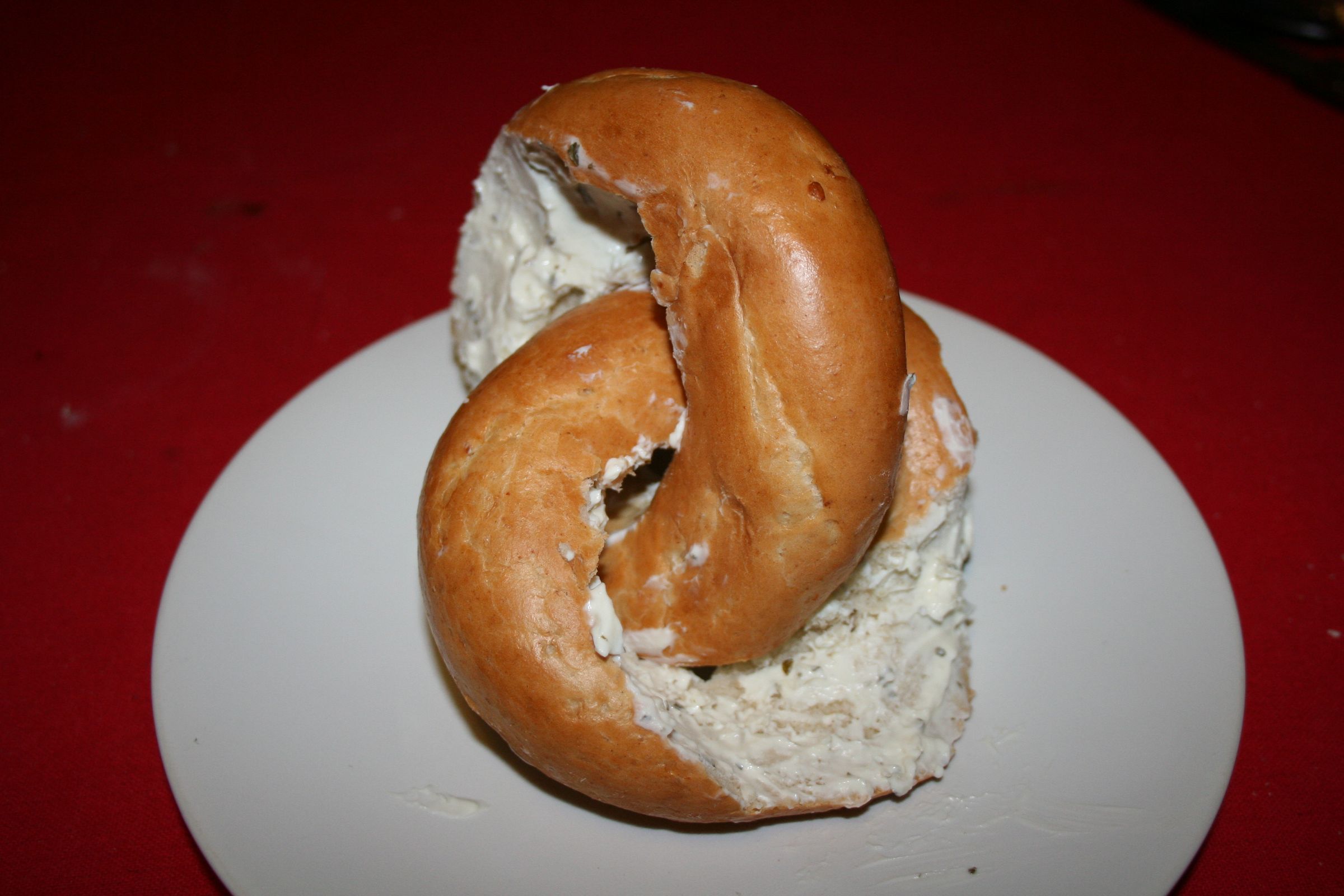 Mobius Interlocking Bagels : 4 Steps - Instructables
