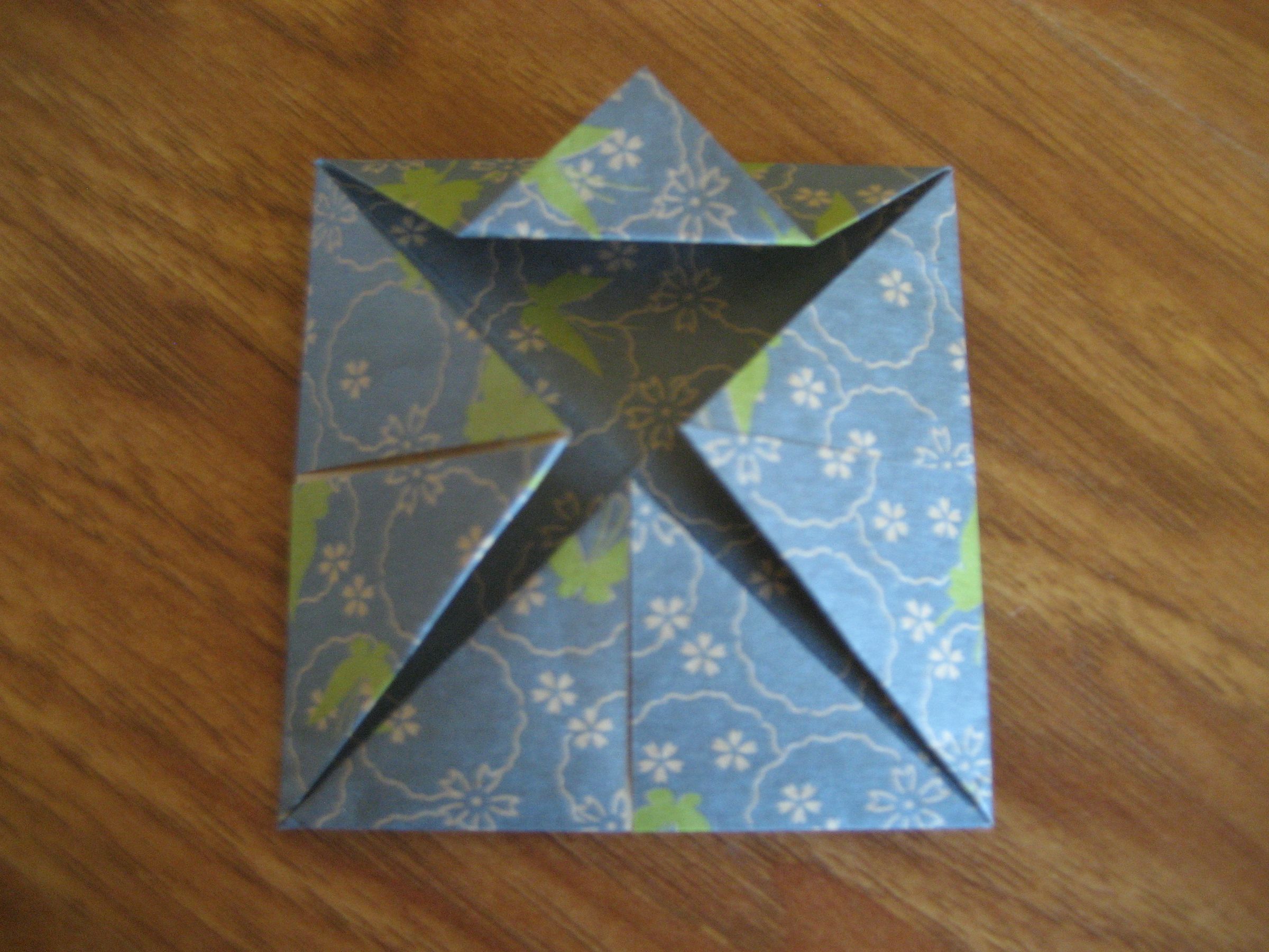 A Fancy Origami Box : 9 Steps - Instructables