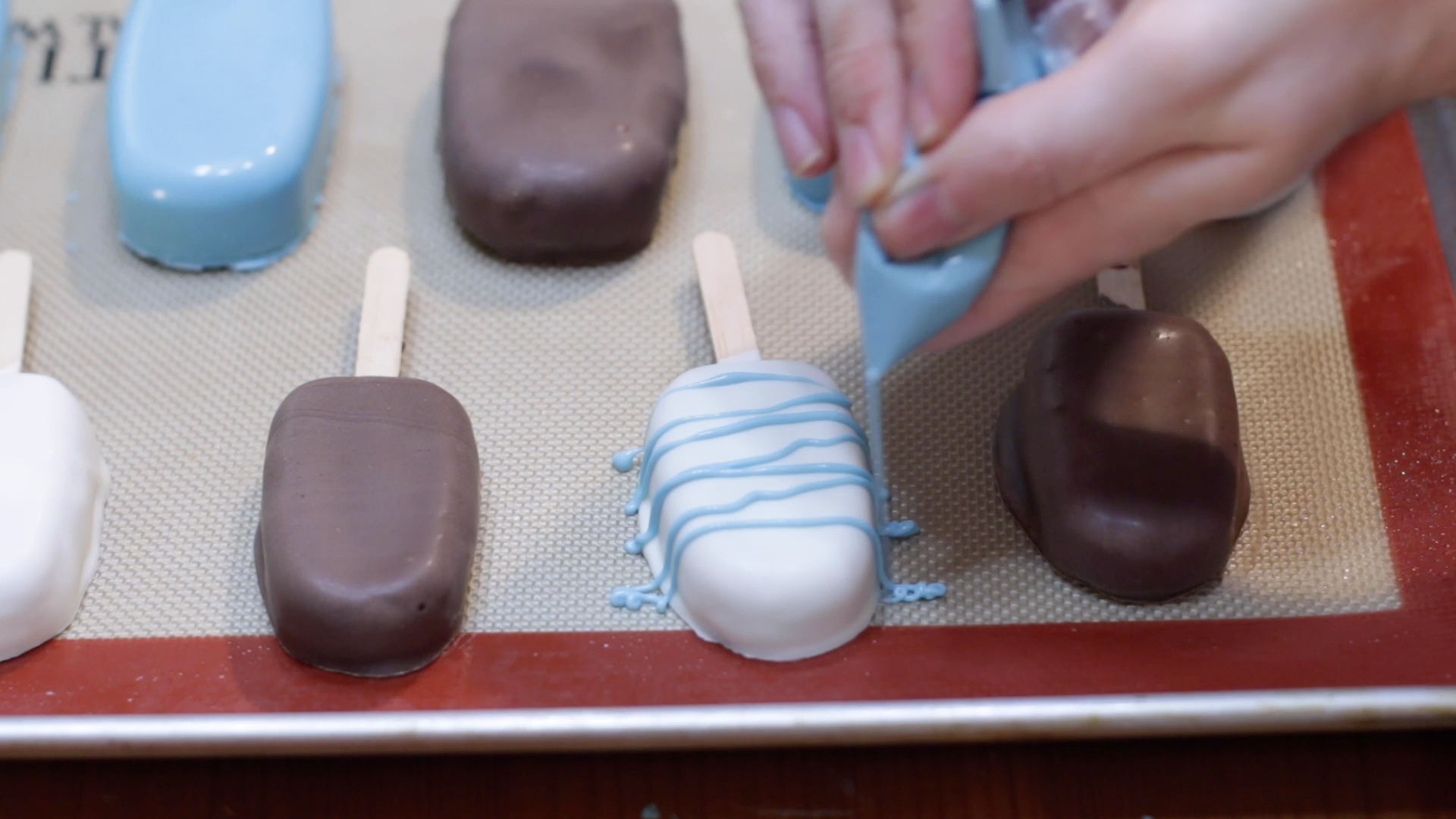Cakesicles : 12 Steps (with Pictures) - Instructables