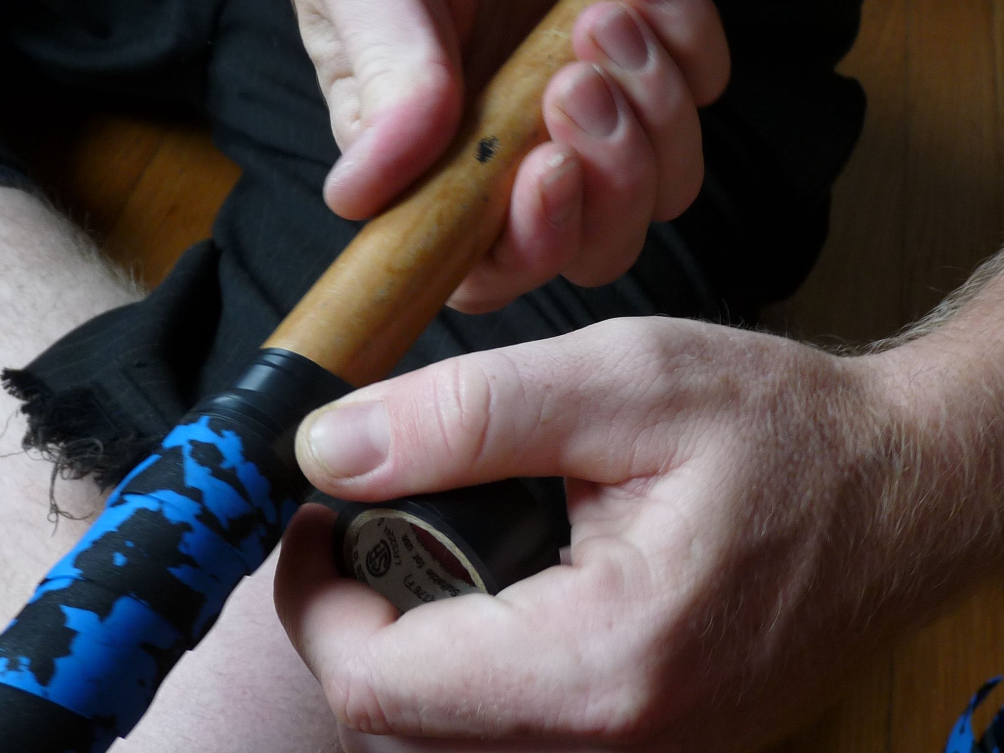 Contact Staff : 8 Steps - Instructables