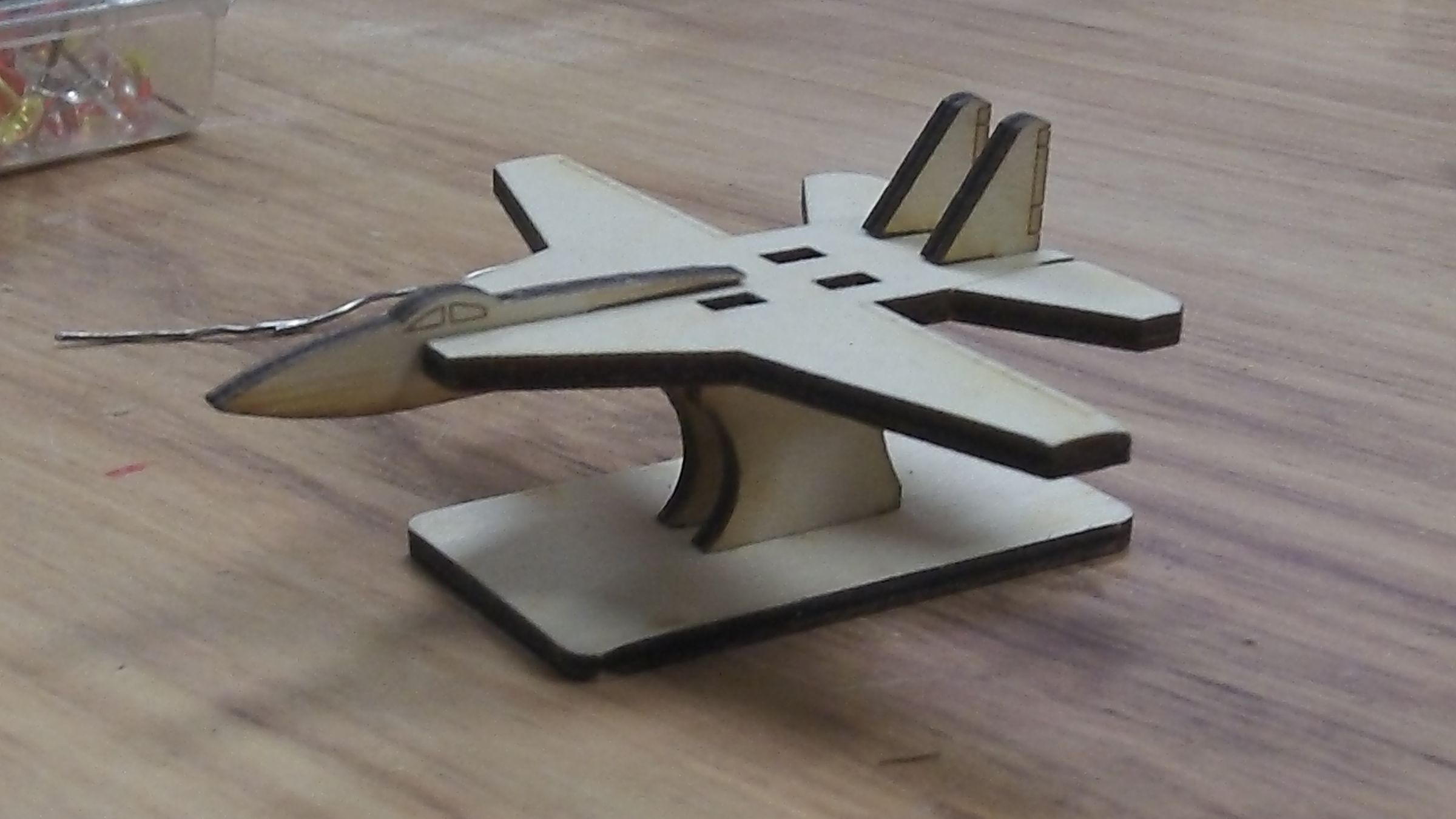 Pocket Sized F-22 Raptor W/ Case : 6 Steps - Instructables