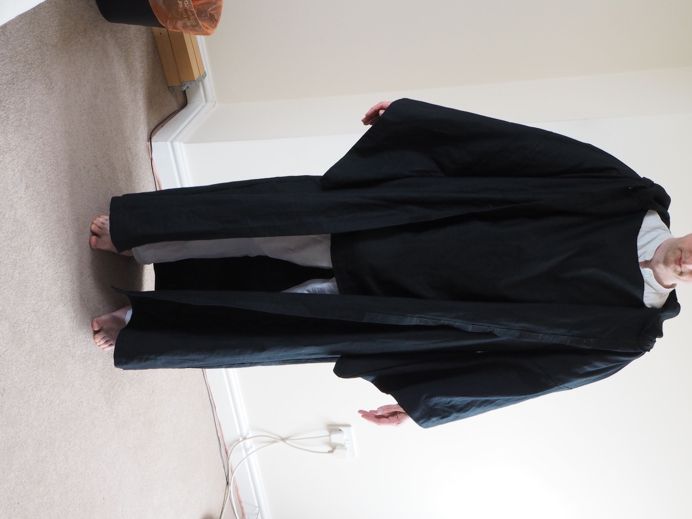 Ring Wraith Robe : 7 Steps (with Pictures) - Instructables