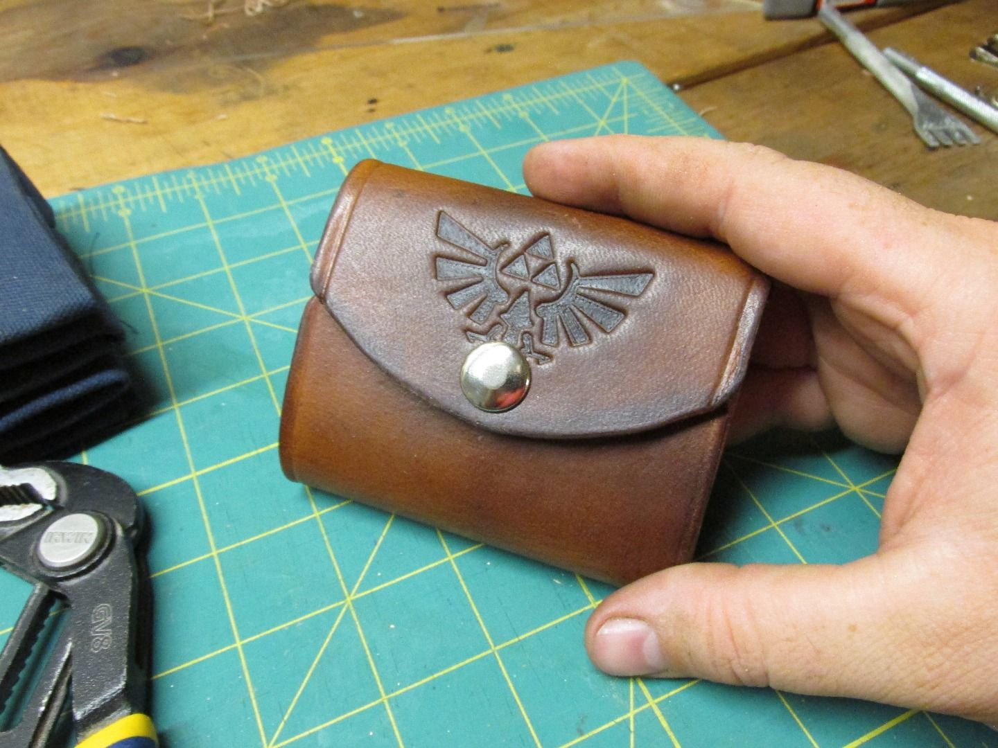 Zelda Inspired Foldable Leather and Canvas Belt Pouch : 14 Steps (with ...