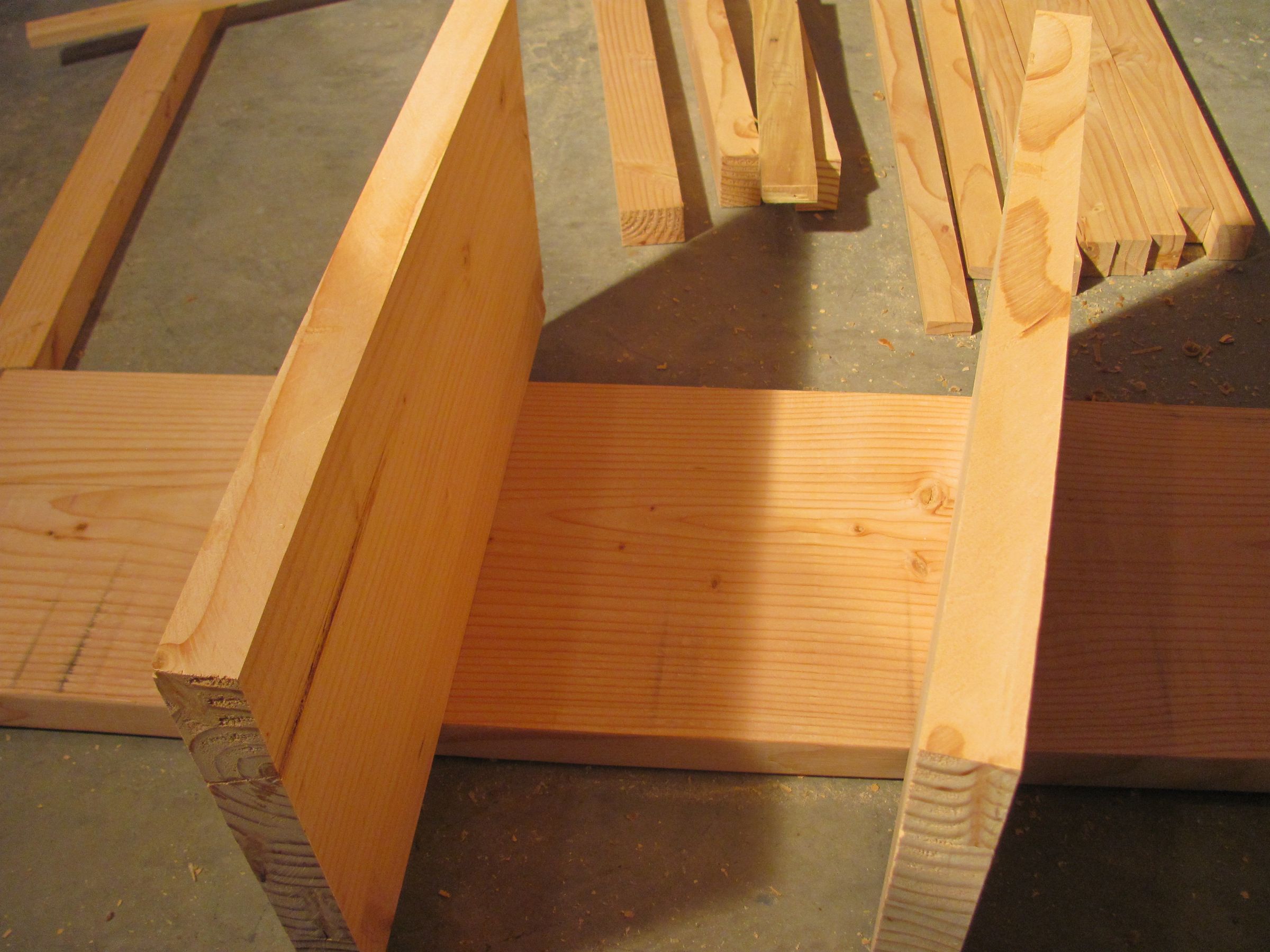 2x12 End Table With HDPE Knob : 12 Steps (with Pictures) - Instructables