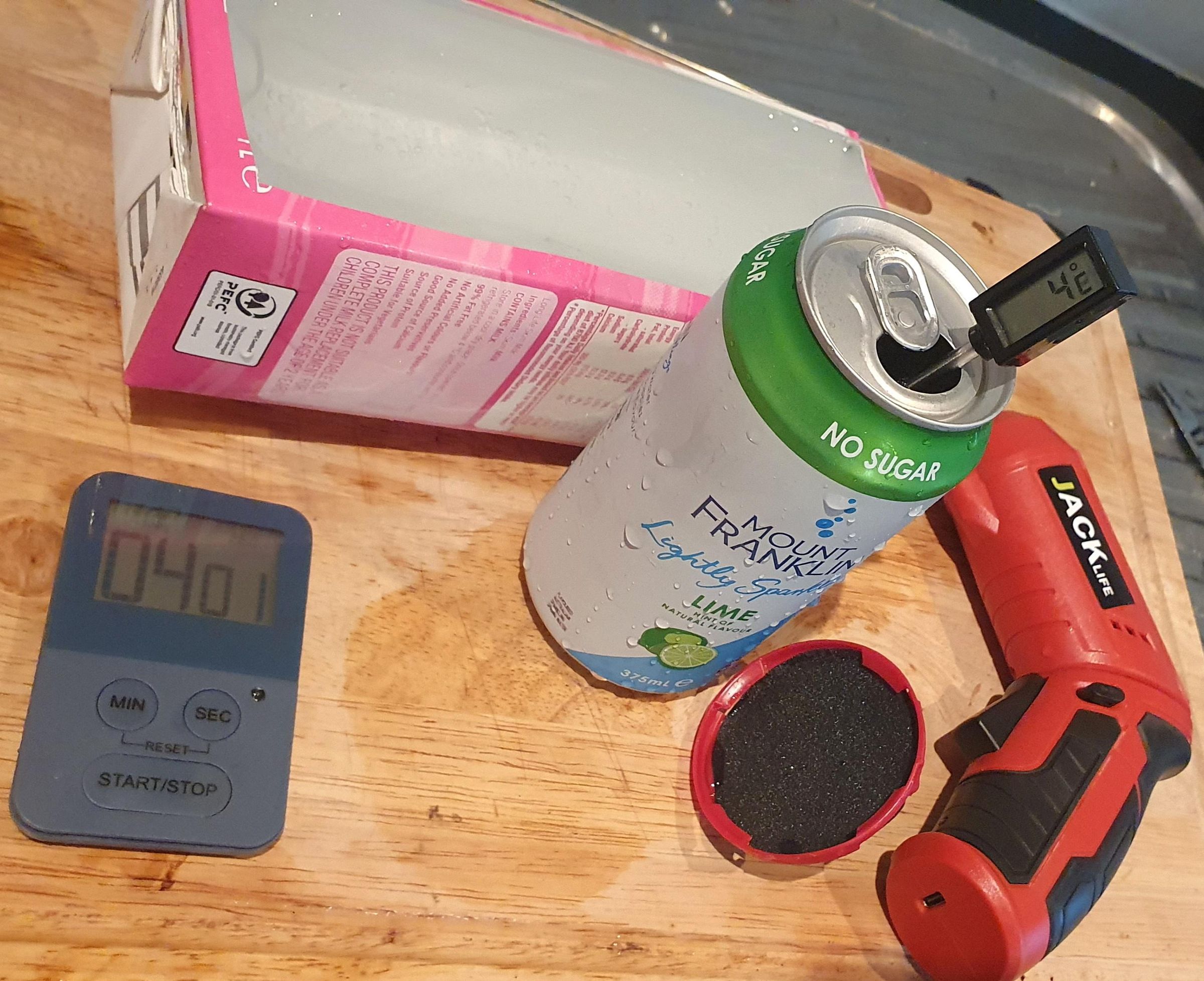 Beer Can Spinner - Cool Beer in 5 Minutes : 8 Steps - Instructables