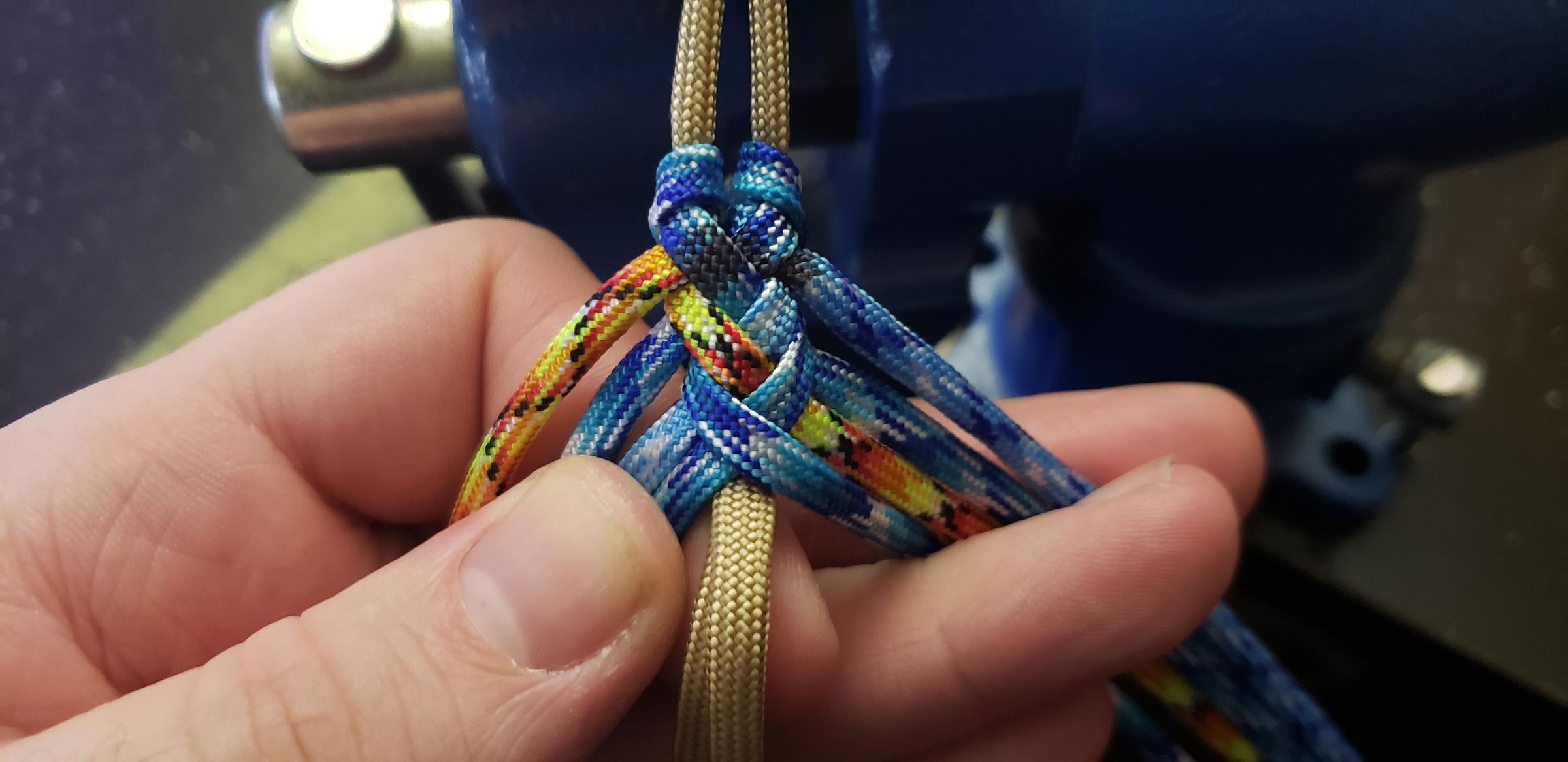 Tygra's Bolo-Whip With Paracord in 16 Plait : 9 Steps (with Pictures ...