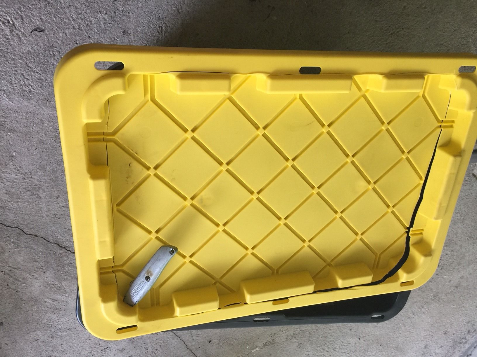 Self-watering Tote Garden : 3 Steps - Instructables