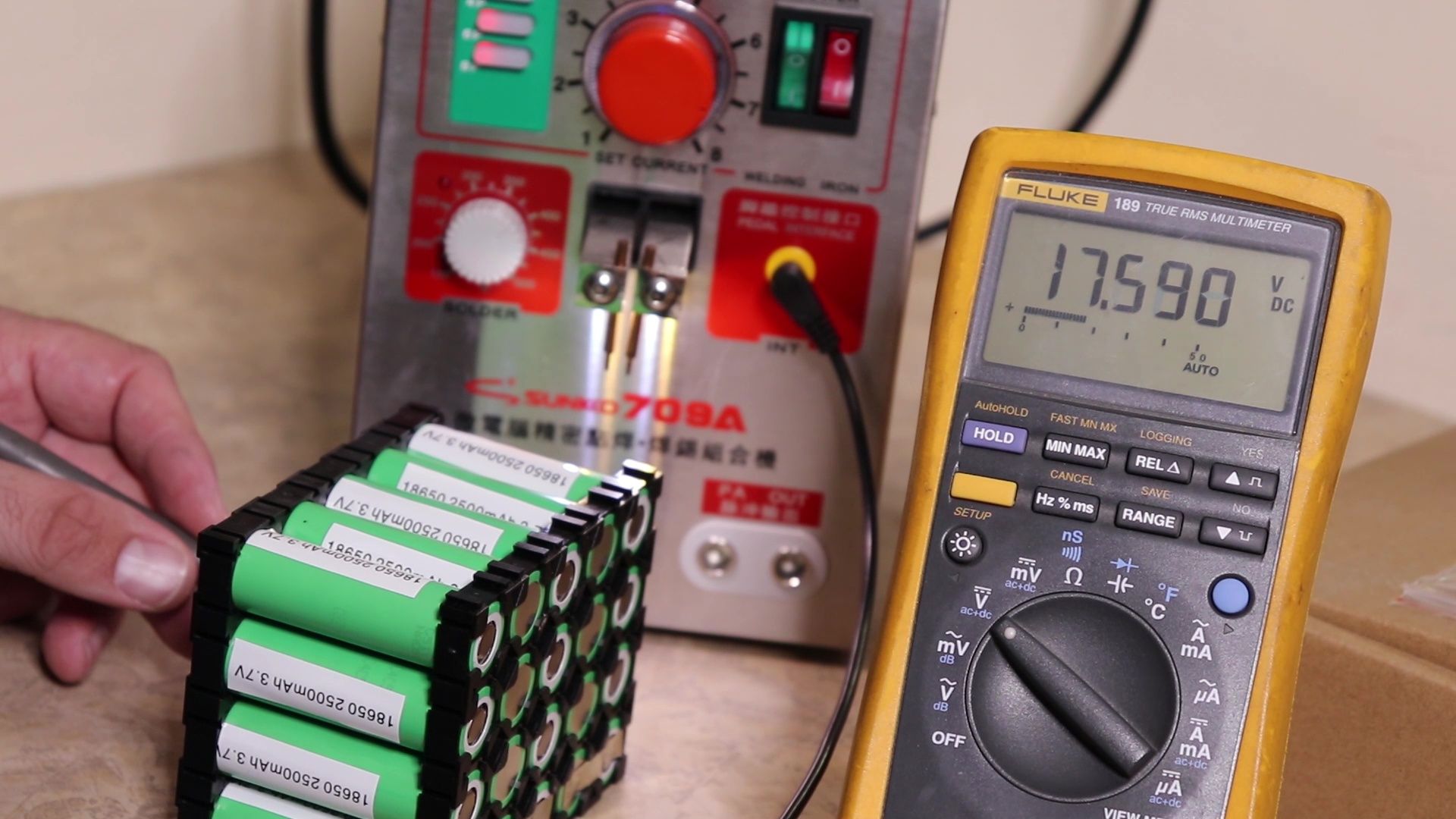 Bluetooth Firework Controller : 13 Steps - Instructables
