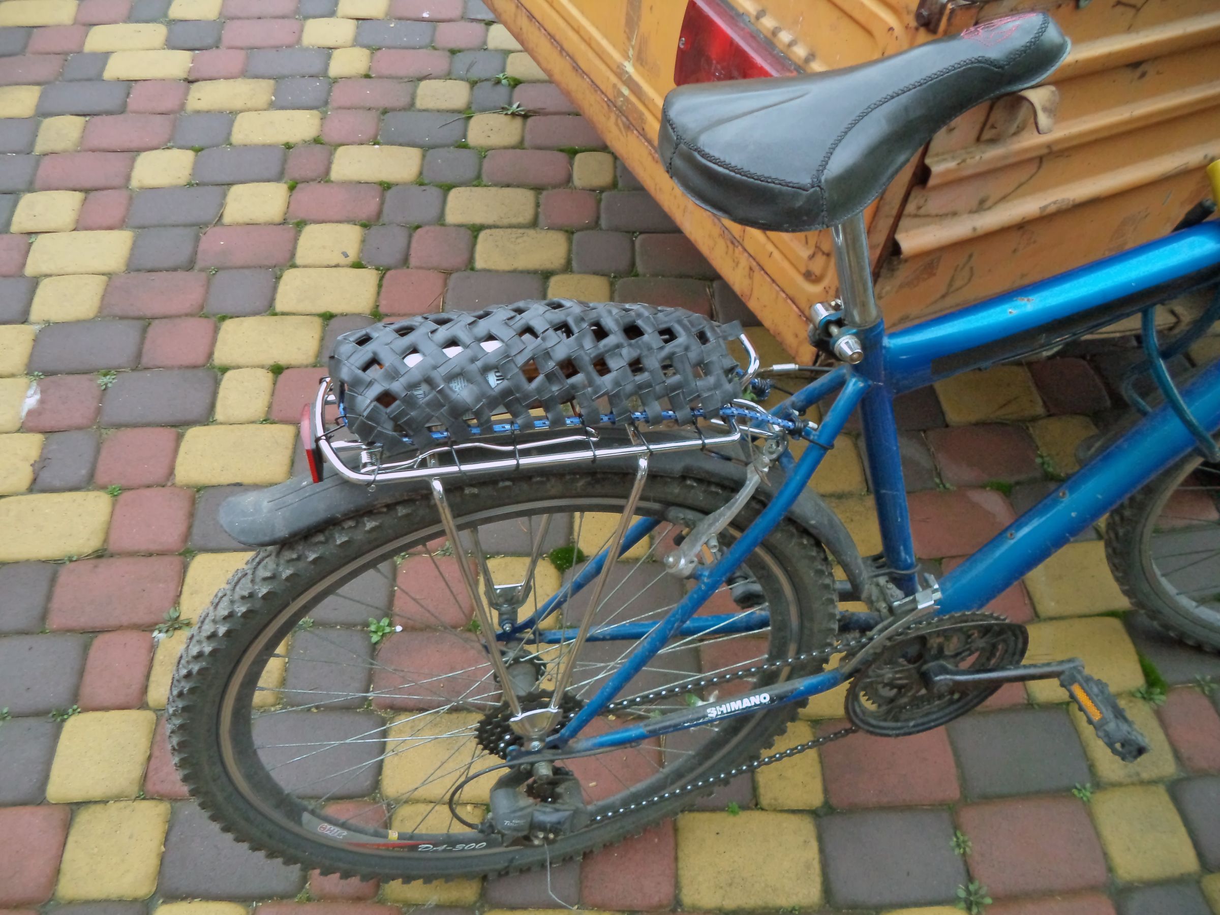 Bicycle Baggage Net From Old Inner Tube : 8 Steps (with Pictures ...