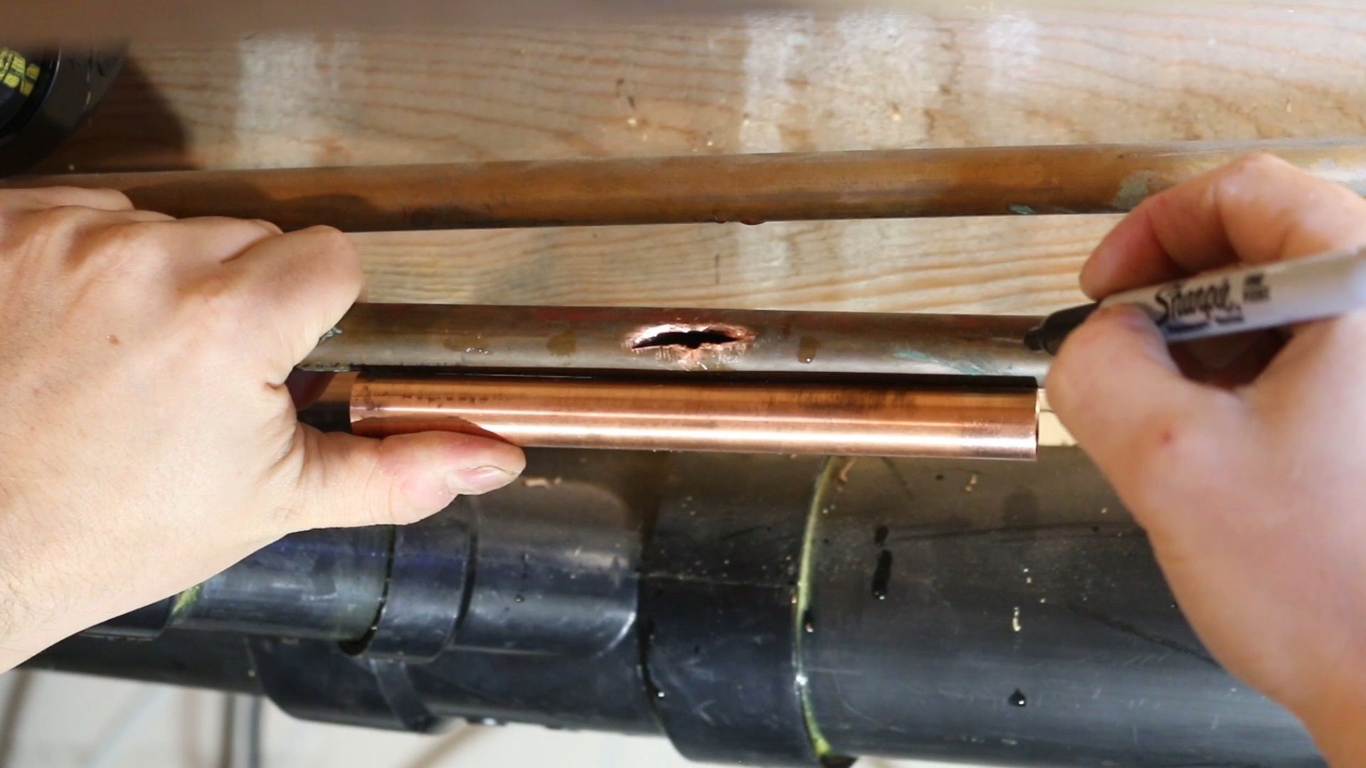 The EASIEST Way to Repair a Copper Pipe! : 4 Steps - Instructables
