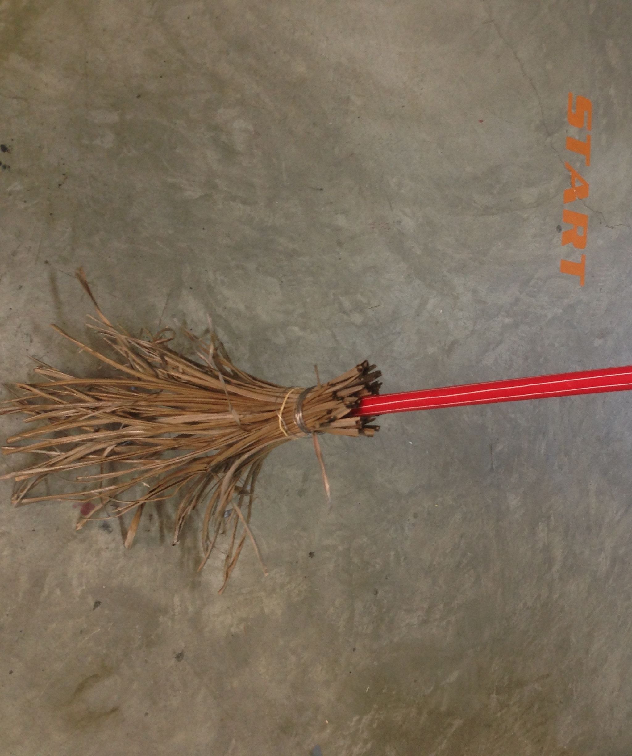 How to Make a Homemade Broom (DIY) : 5 Steps - Instructables
