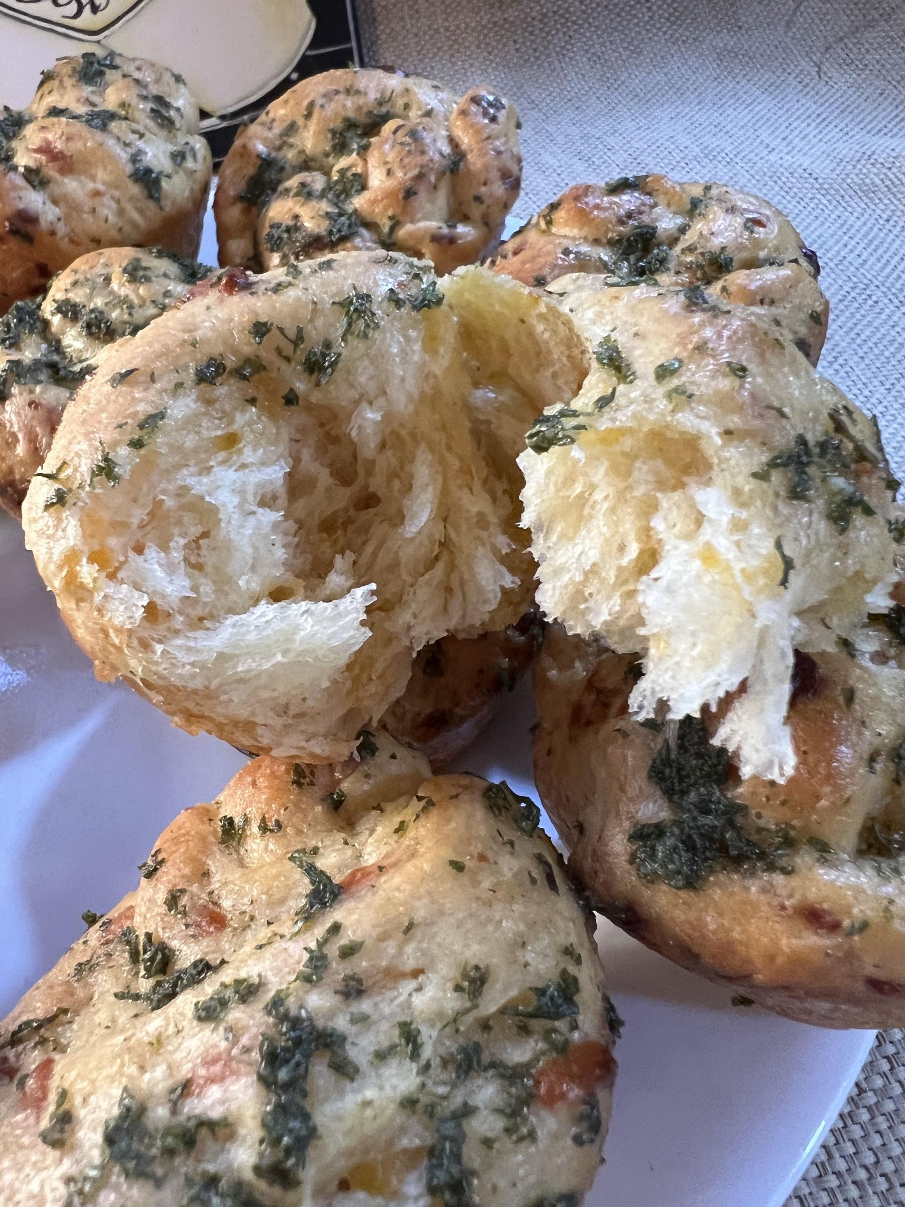 Sharp Cheddar Knot Rolls : 17 Steps (with Pictures) - Instructables