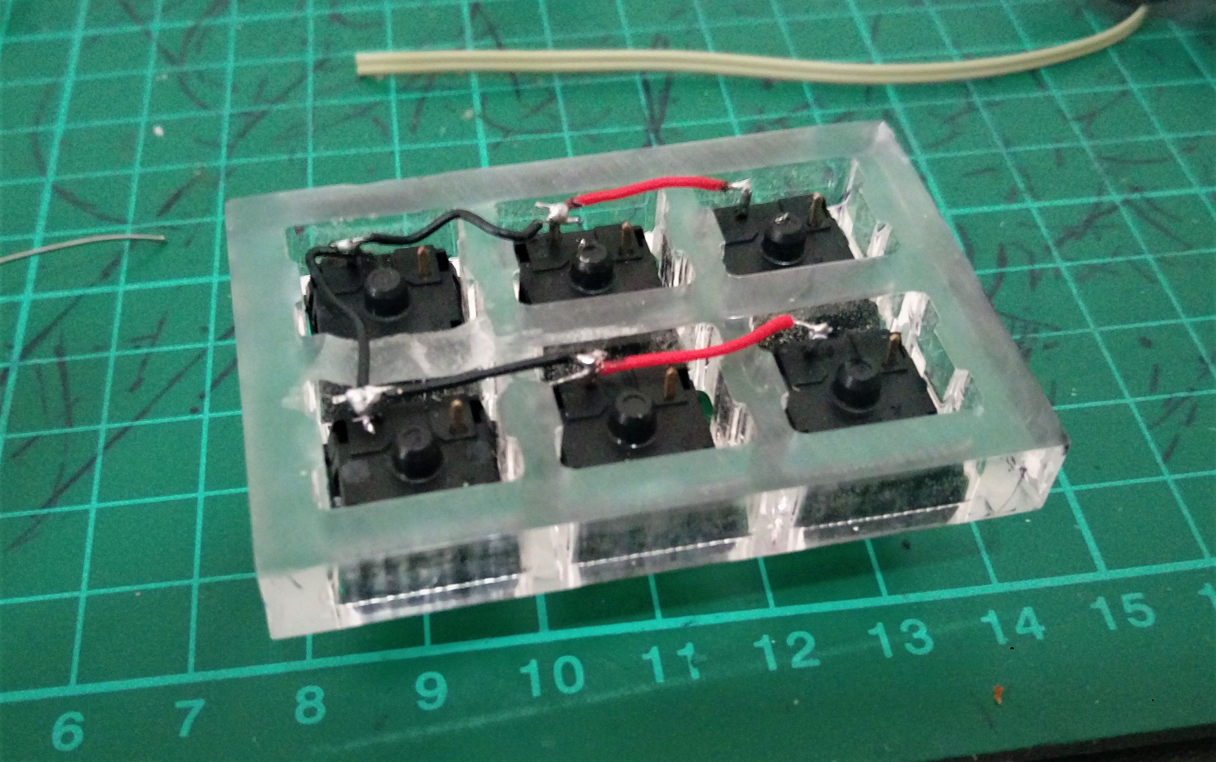 DIY Programmable 6-Key Keyboard (DigiSpark) : 11 Steps (with Pictures ...