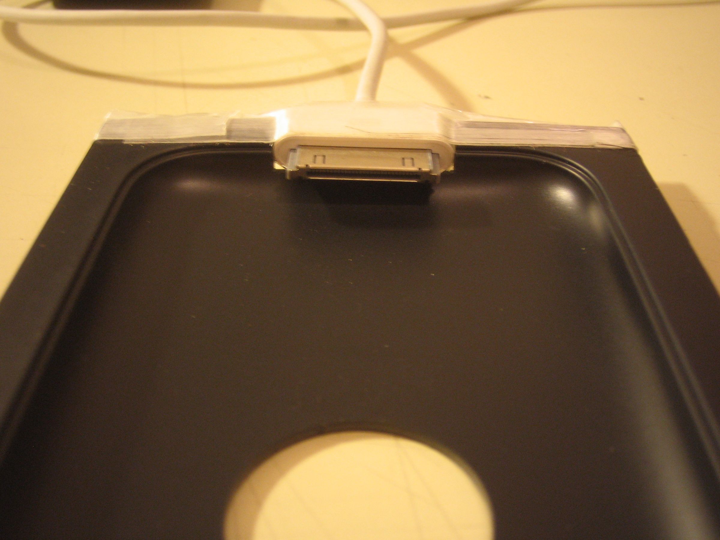 DIY Iphone Dock Using Only the Package Material : 8 Steps - Instructables