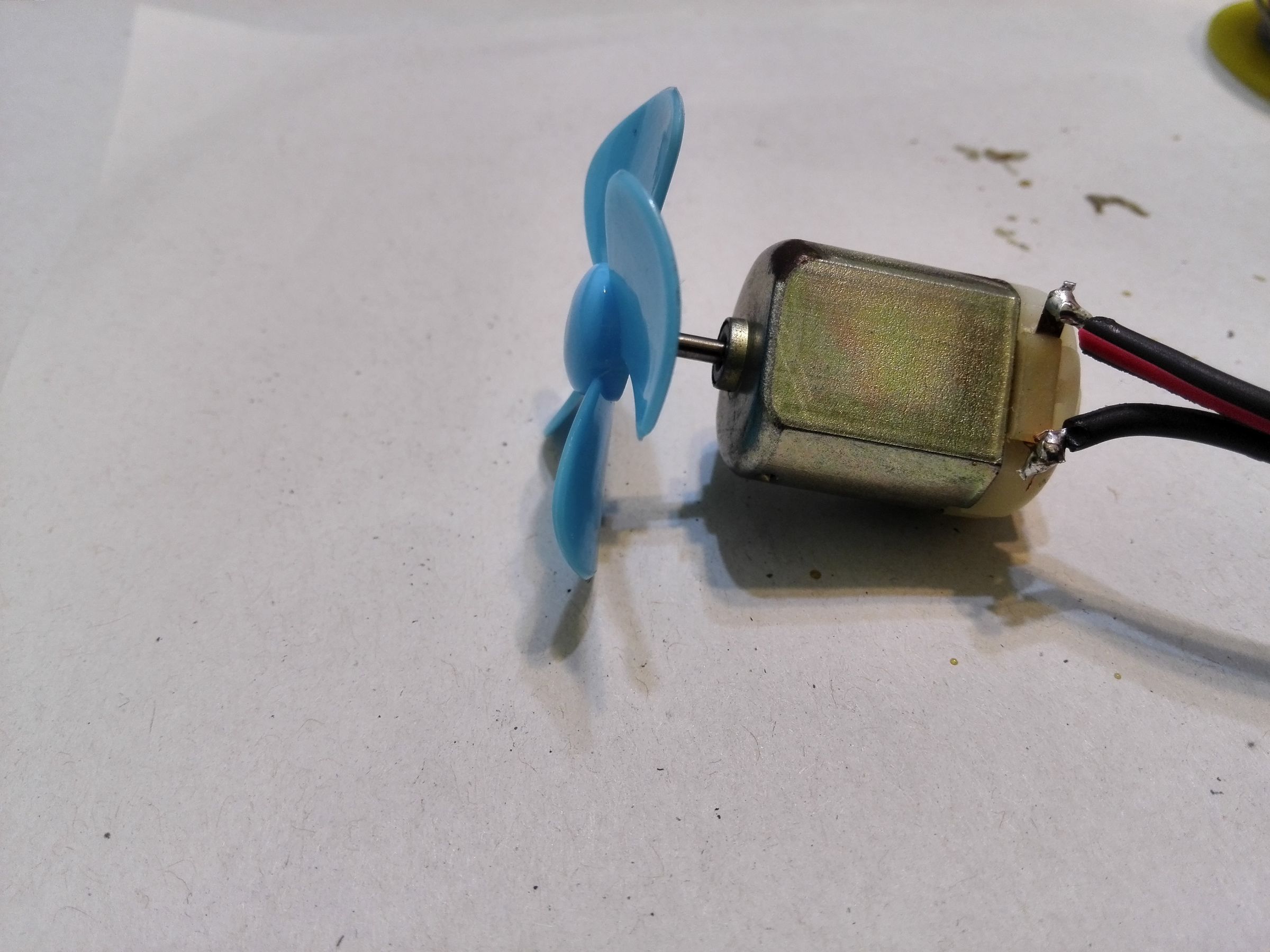 DIY Mini Vacuum Cleaner & Wind Blower : 9 Steps (with Pictures ...