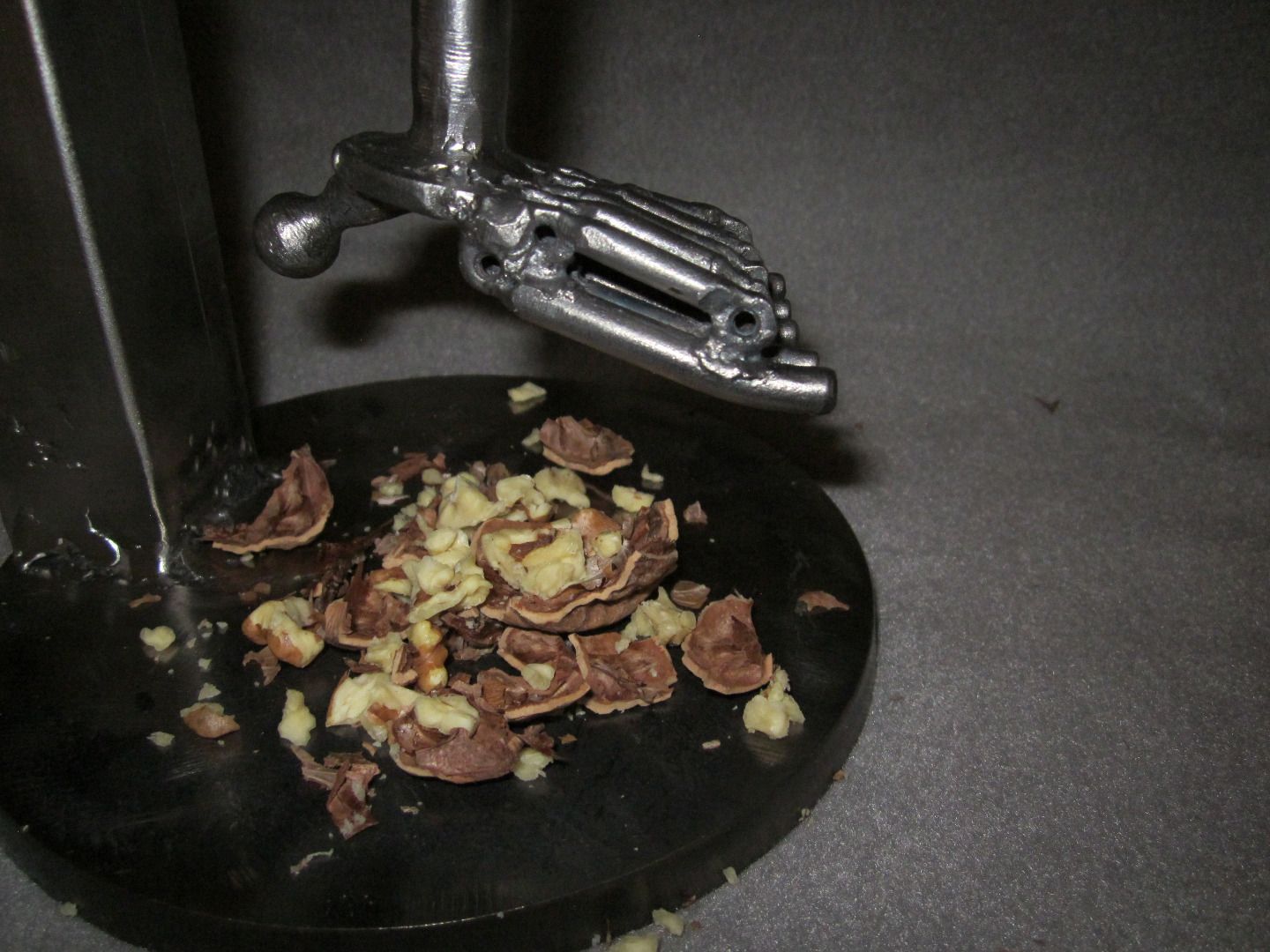 Terminator Foot Nut Cracker (revised) : 6 Steps (with Pictures ...