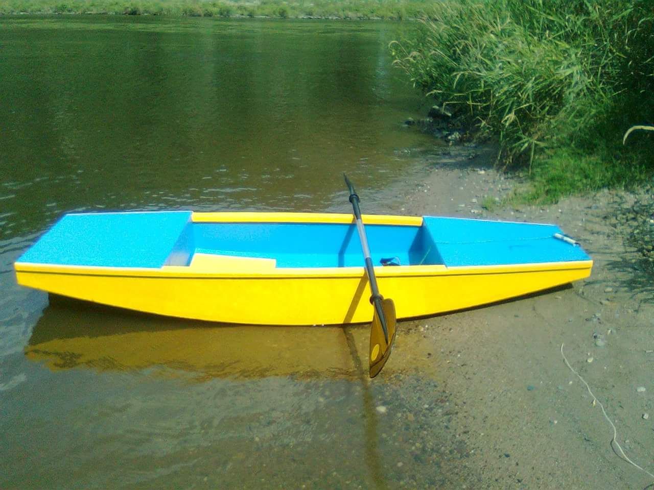 Seafoam Kayak, the Unsinkable Foam Kayak Anyone Can Build, 16 Pounds ...