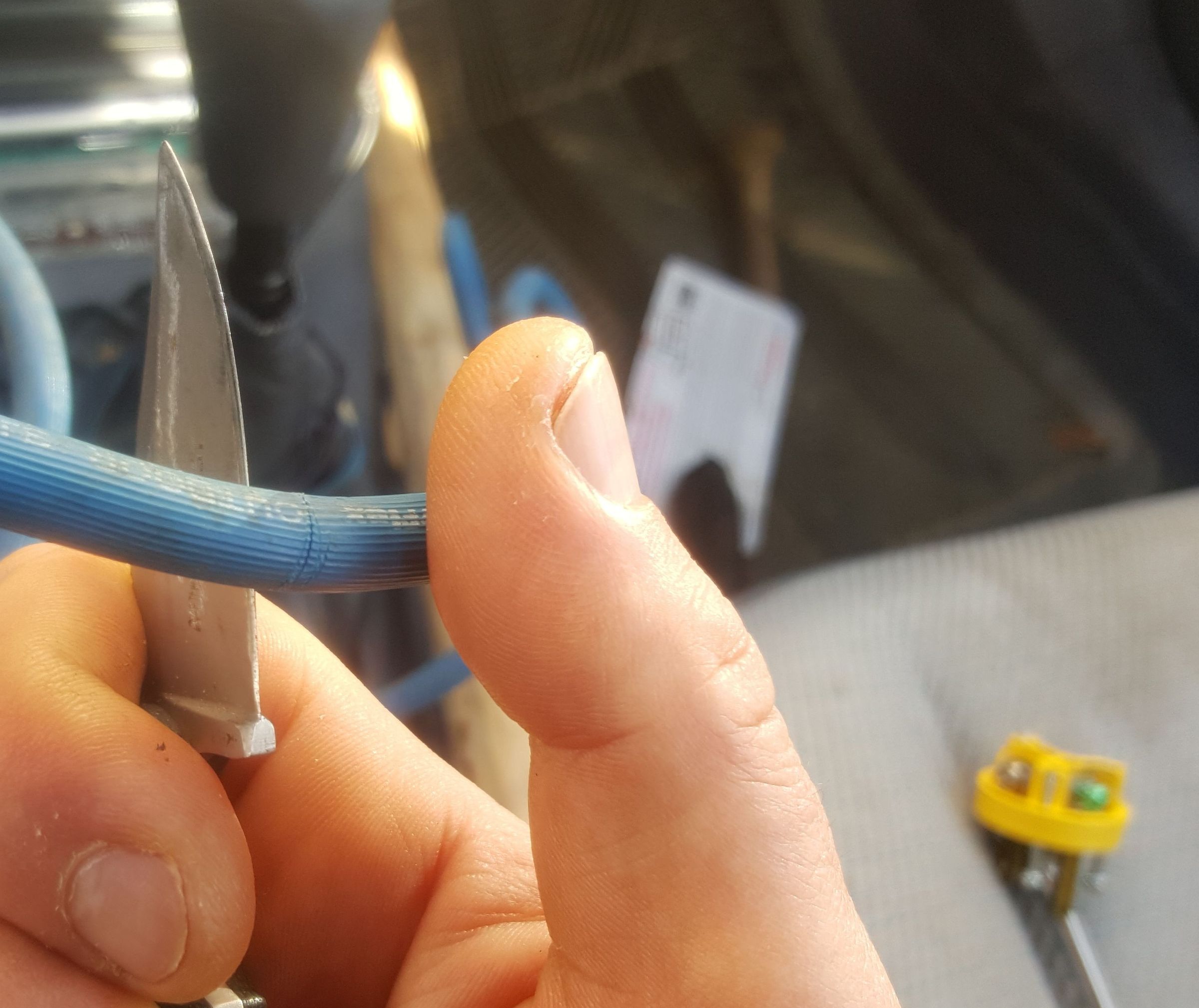 Extension Cord Fix : 8 Steps (with Pictures) - Instructables