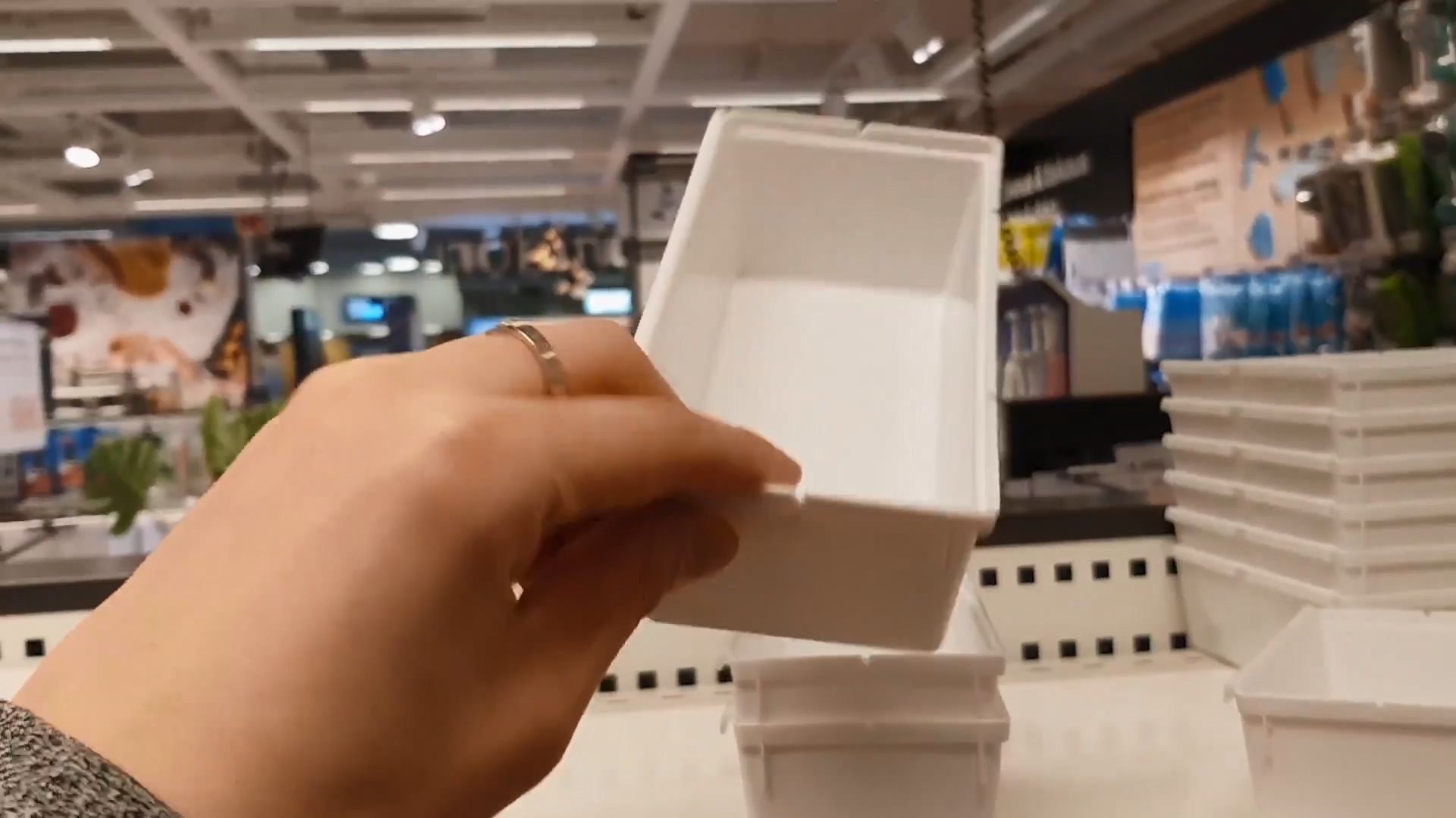 Trash Bin Robot - Giant Hungry Robot : 11 Steps (with Pictures ...