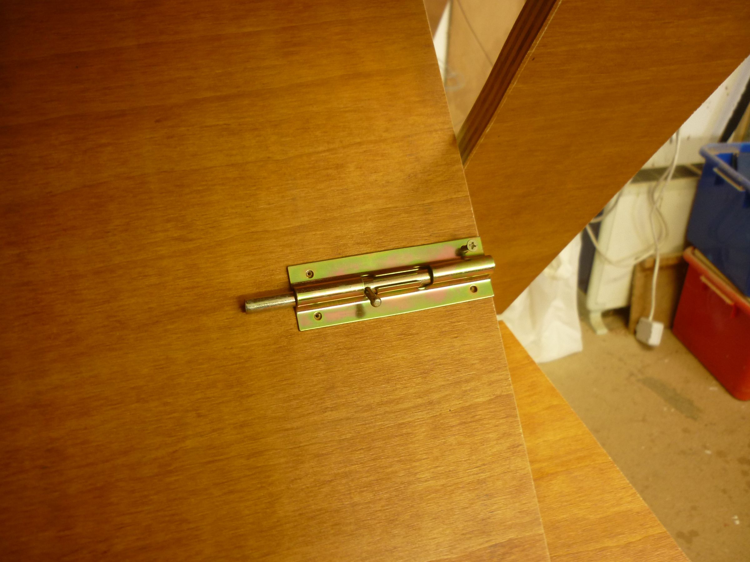 Collapsible Z-Shaped Side Table : 7 Steps (with Pictures) - Instructables