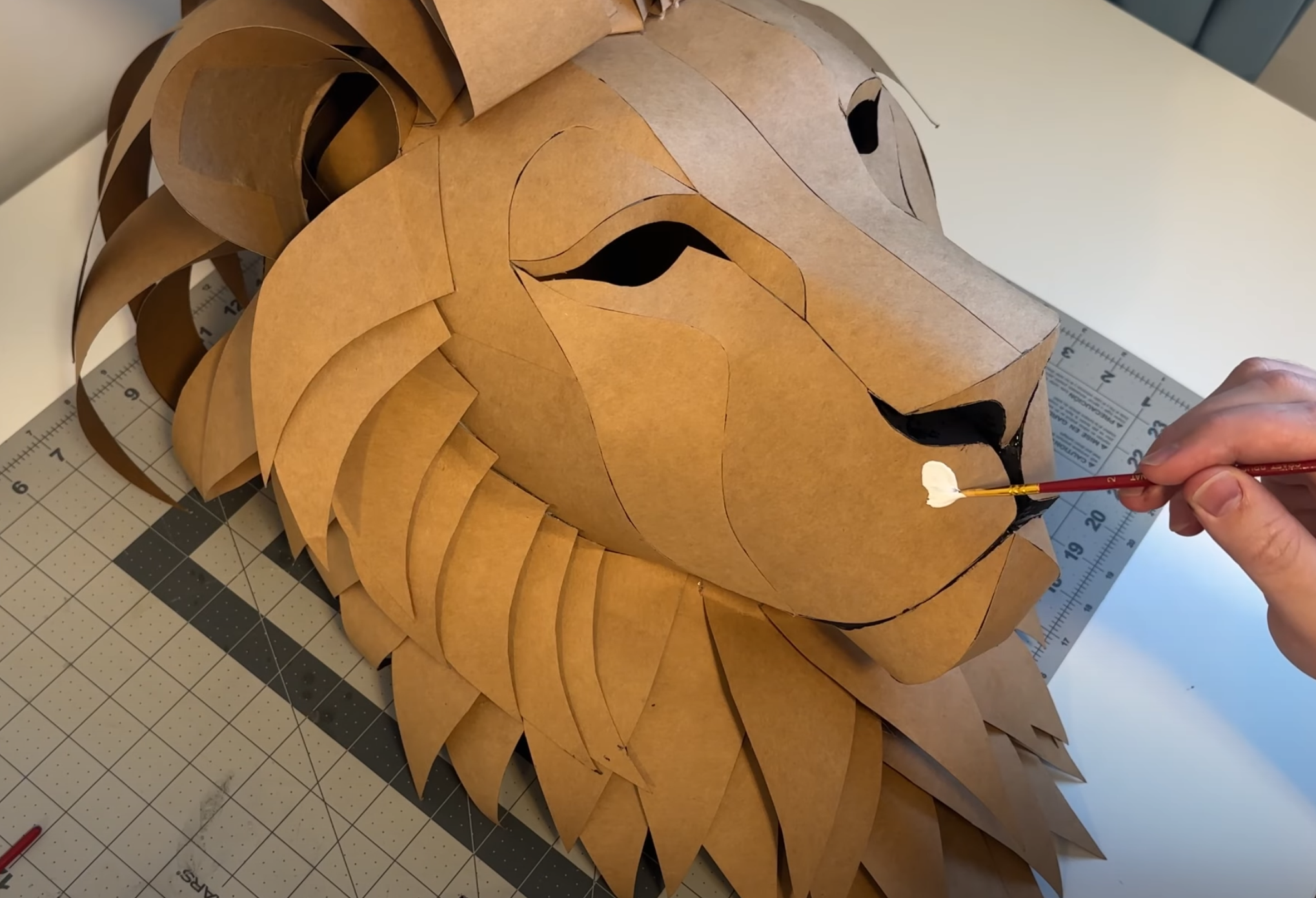 A Stylish Cardboard Lion Mask With Smooth Lines. Easy-to-follow ...