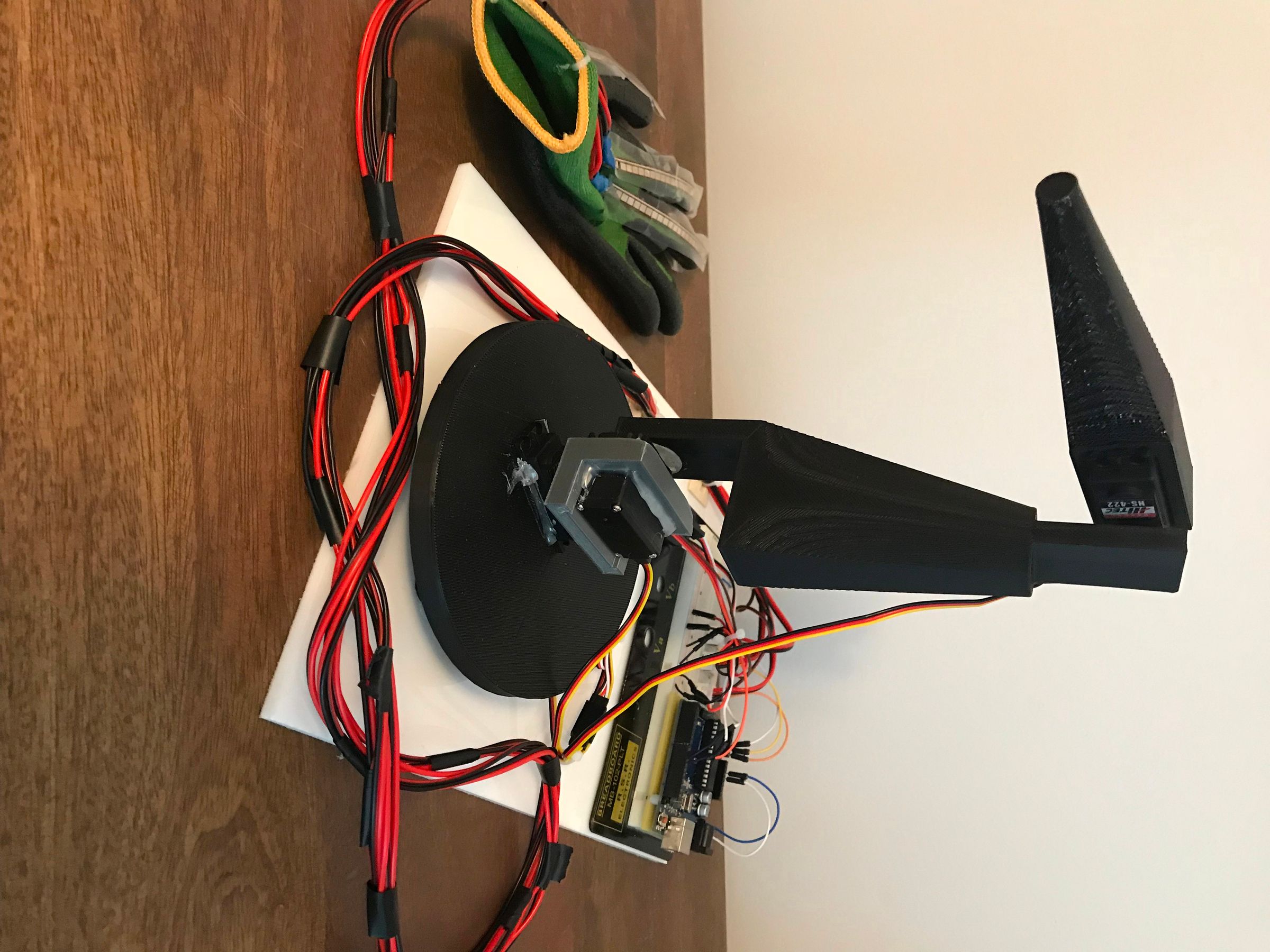 Robotic Arm Controlled by Glove : 6 Steps (with Pictures) - Instructables