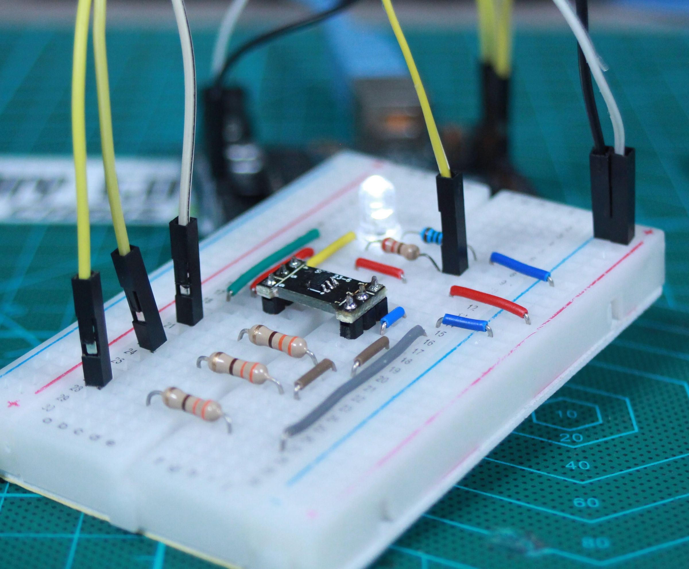 How to Program ATtiny10 With Arduino IDE (A Comprehensive Guide) : 6 ...