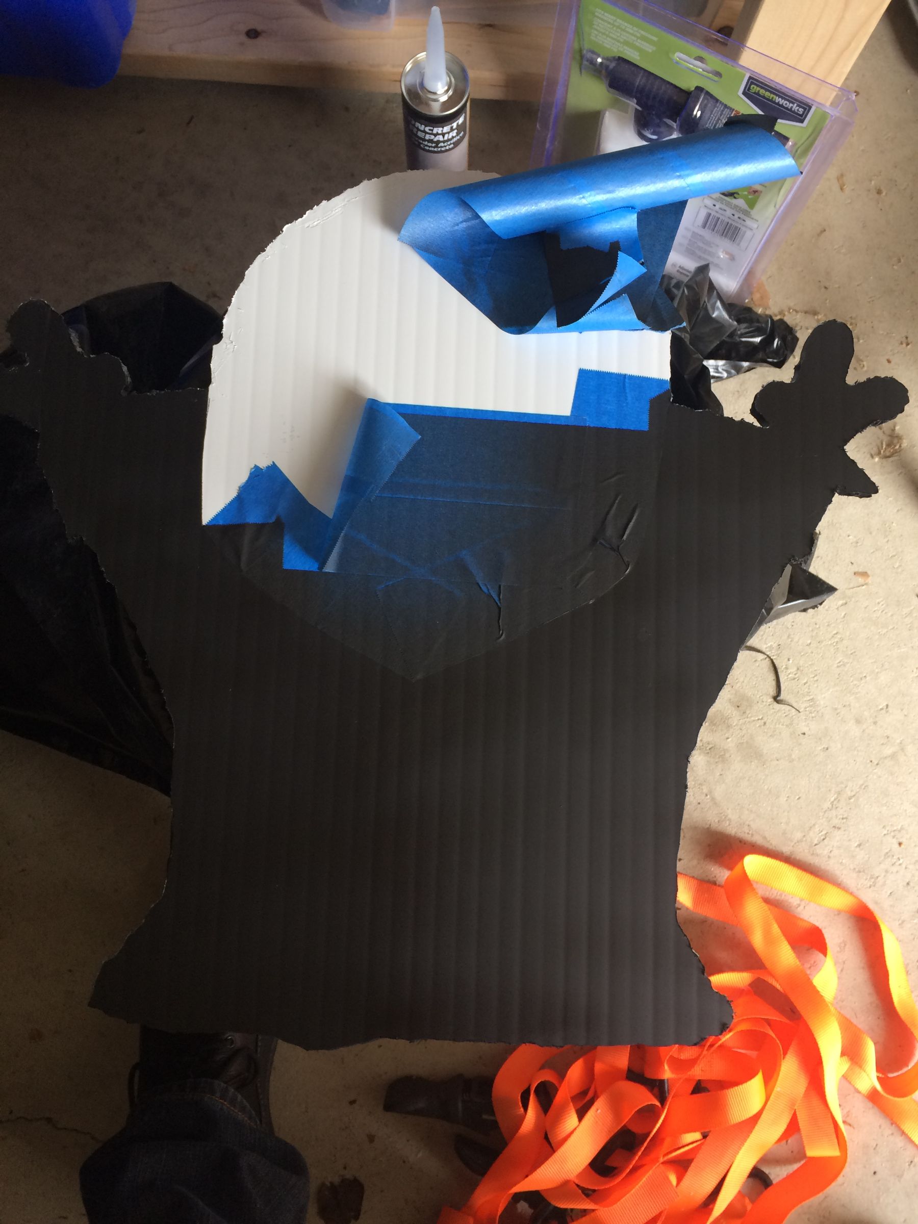 Corrugated Plastic Holiday Standee : 10 Steps (with Pictures ...