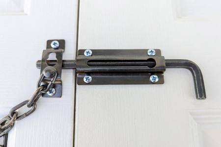 Sliding Bolt Latch Using PA-MC1 Micro Linear Actuators : 9 Steps ...