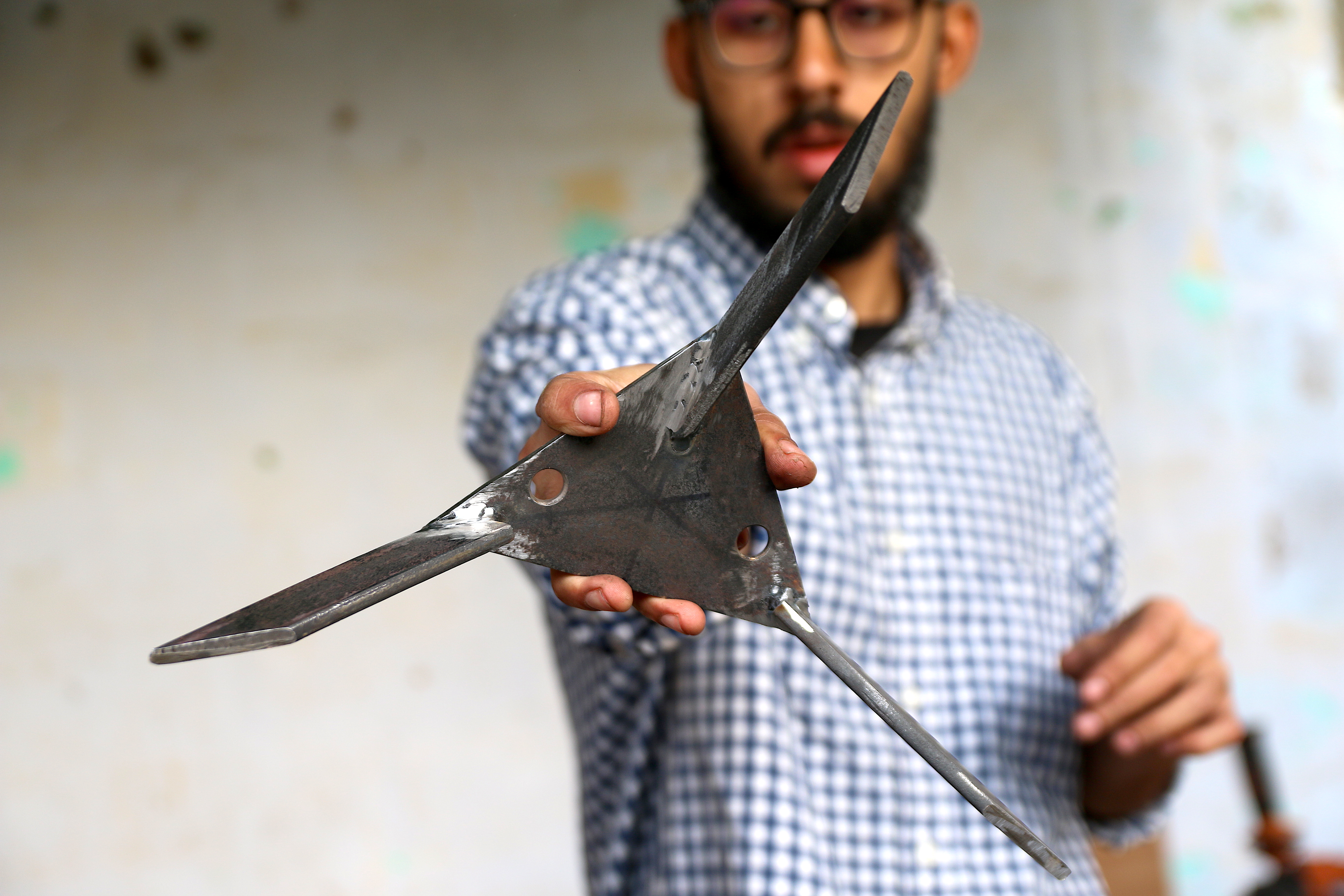 DIY Shock Absorber Stool : 9 Steps (with Pictures) - Instructables