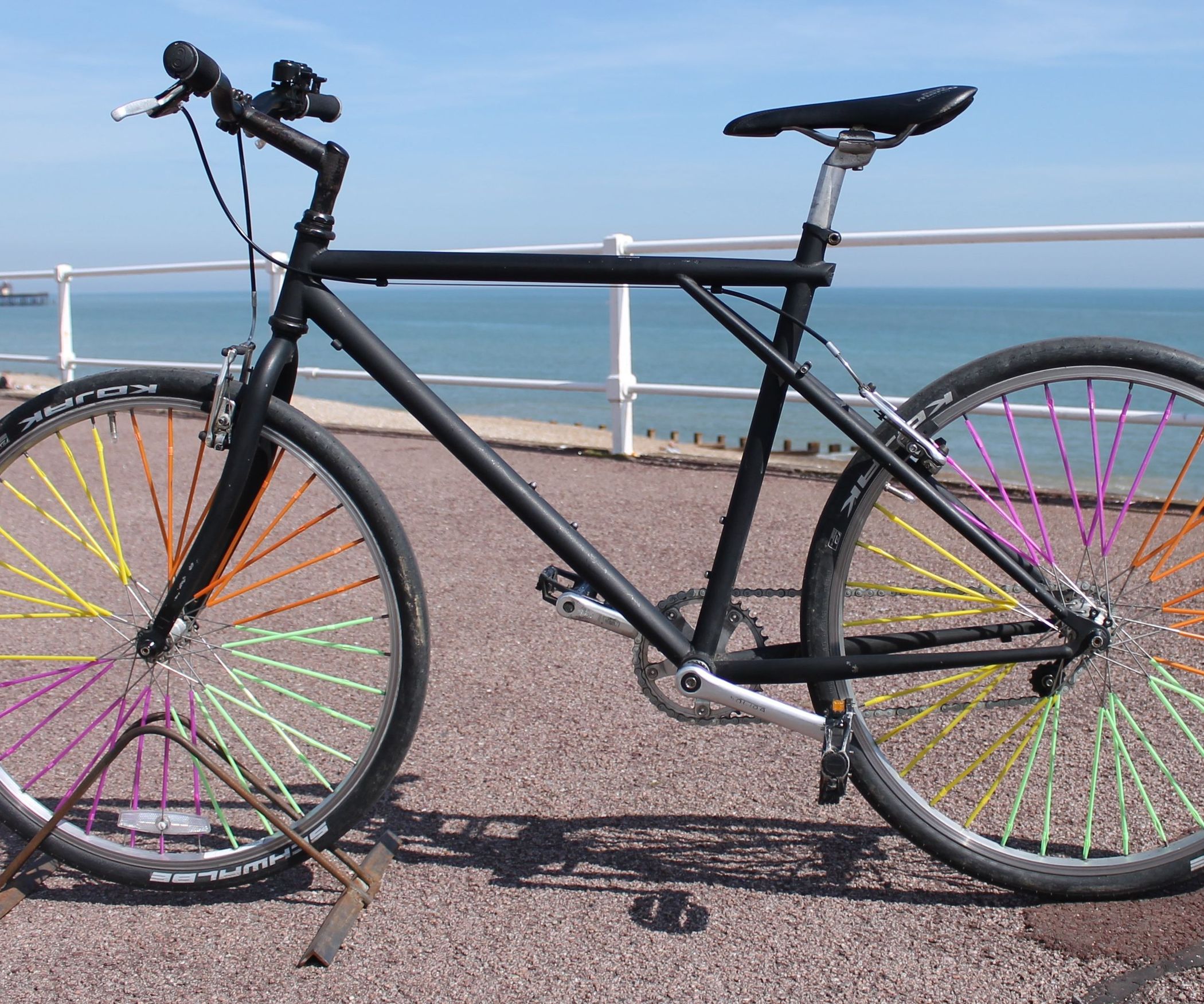 Bicycle Wheel Spoke Art With Drinking Straws. : 6 Steps (with Pictures ...