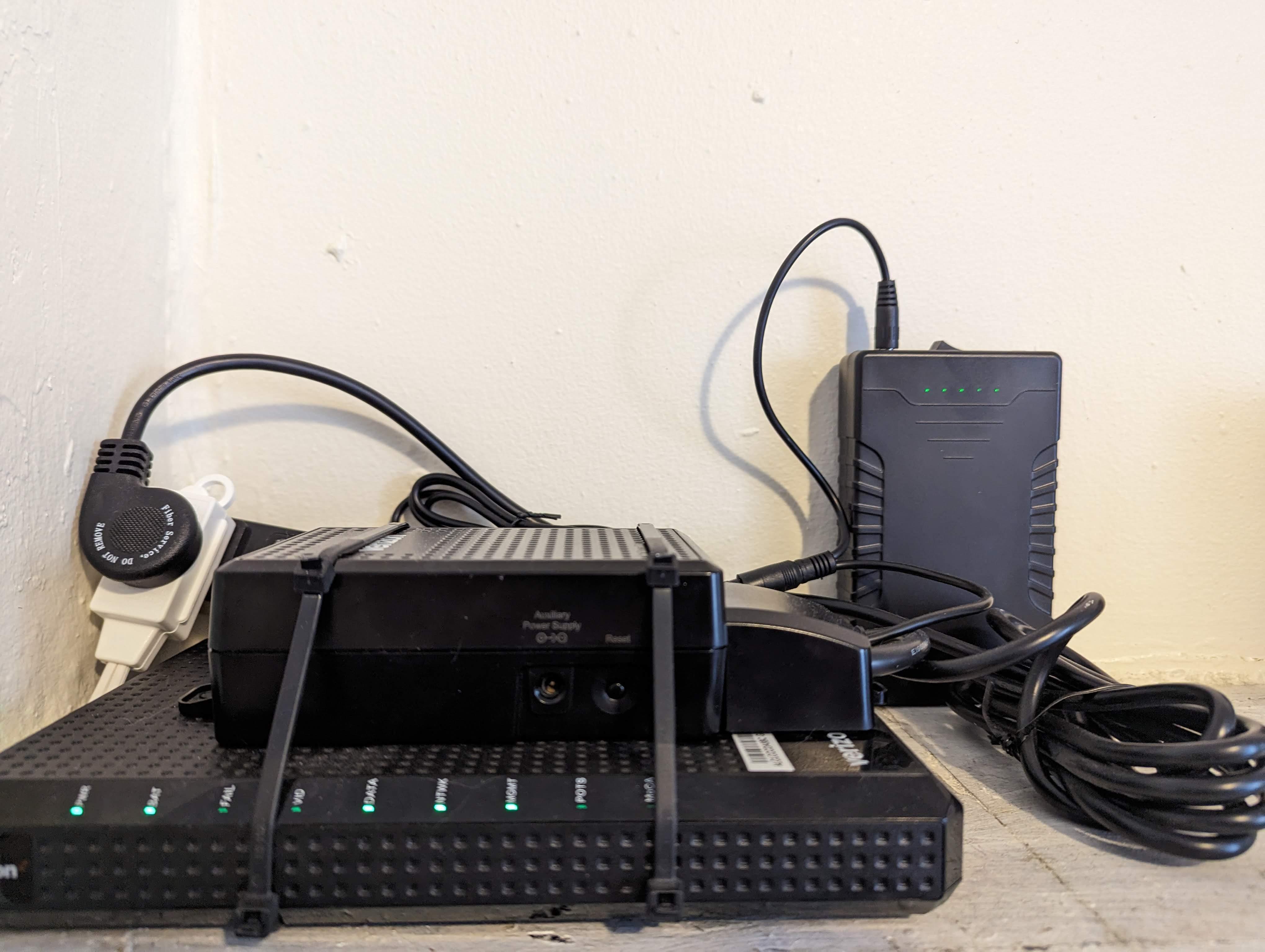 Verizon ONT (Fiber) Modern Battery Backup for Internet! Hours of ...