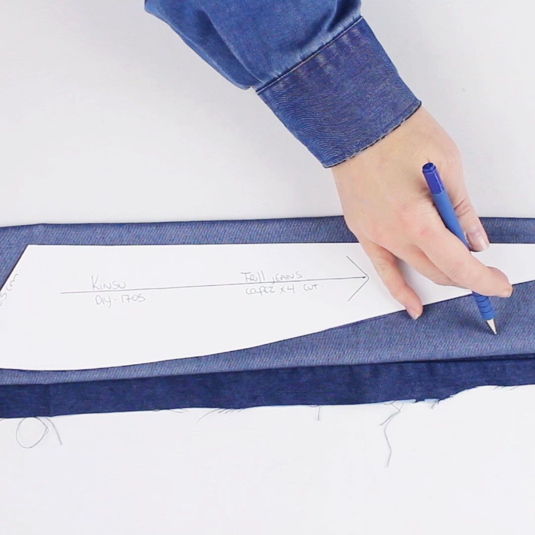 DIY1704 - RUFFLE-UP YOUR JEANS : 11 Steps - Instructables