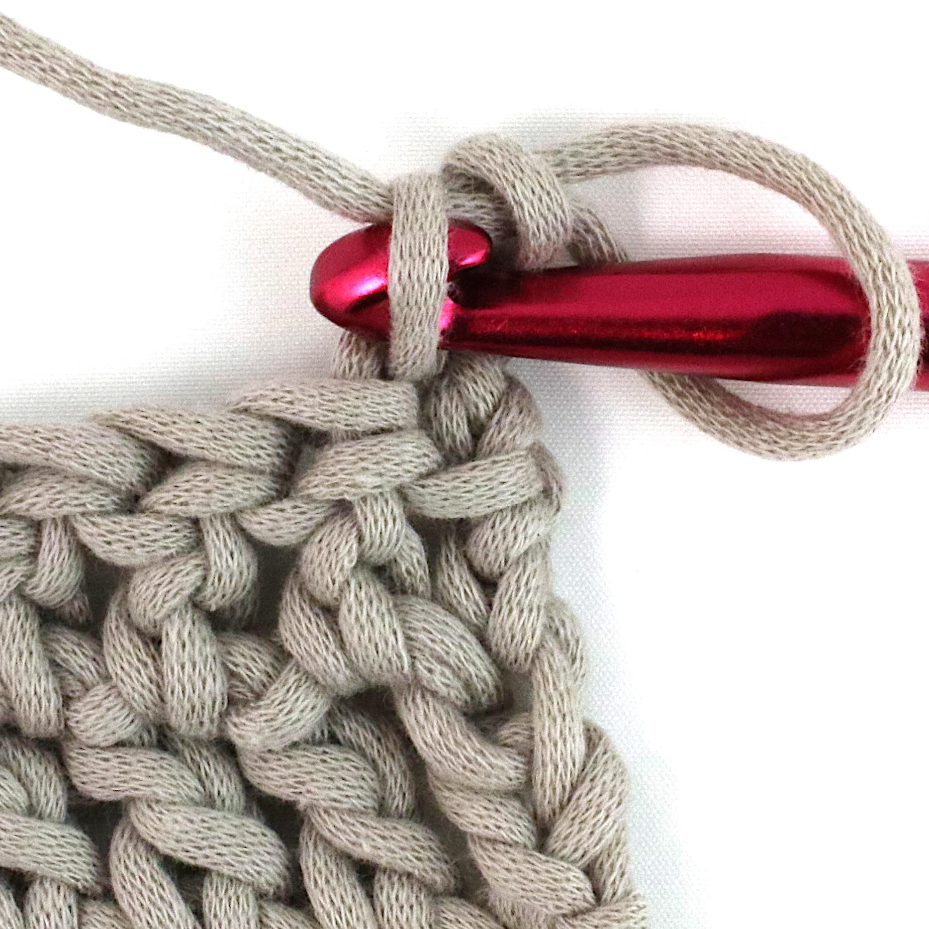 Crochet Turning Chain Alternatives : 5 Steps (with Pictures ...