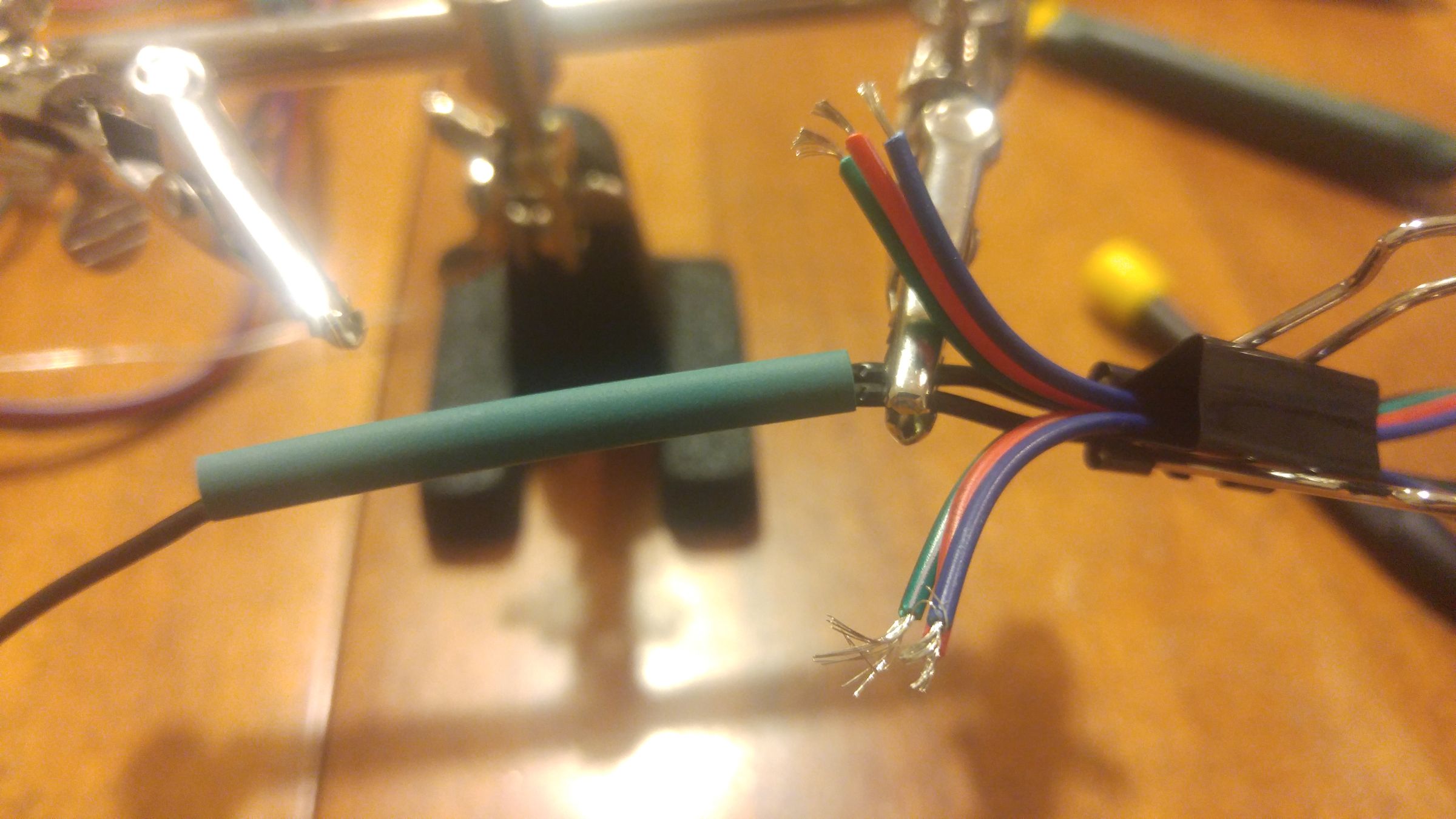 Wood, Bluetooth and RGB LEDs! : 6 Steps (with Pictures) - Instructables