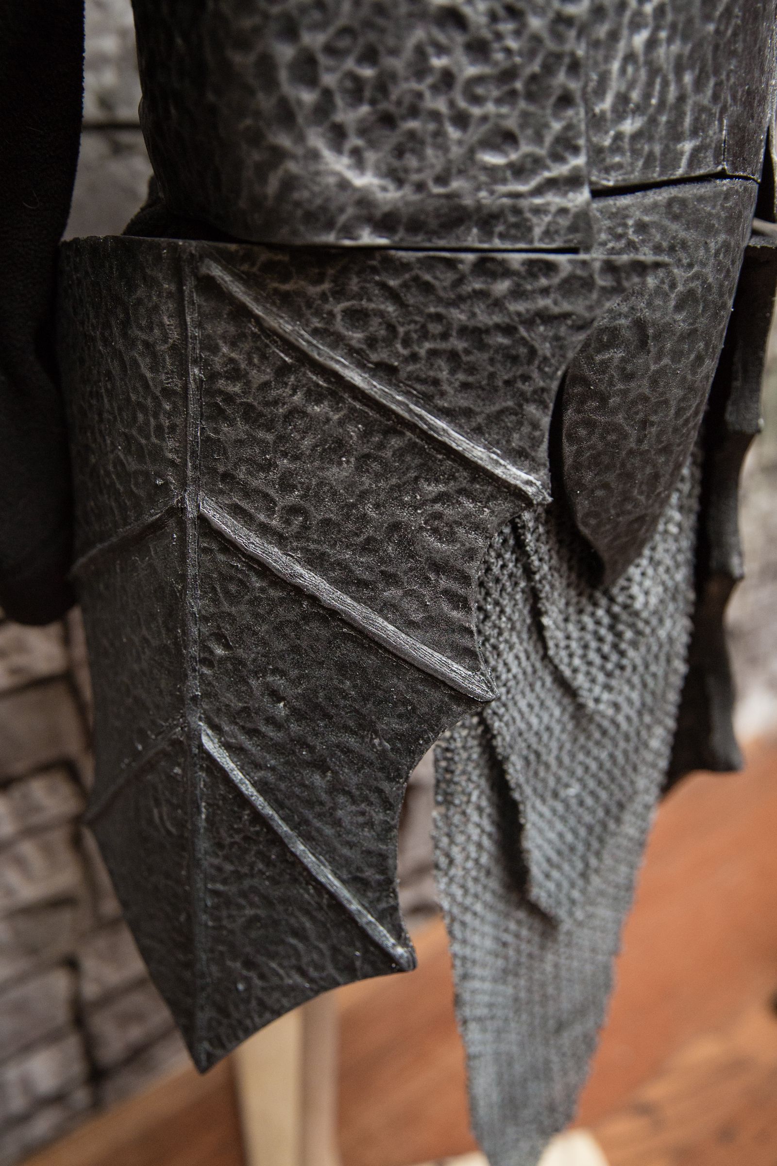 Epic Sauron Costume : 14 Steps (with Pictures) - Instructables