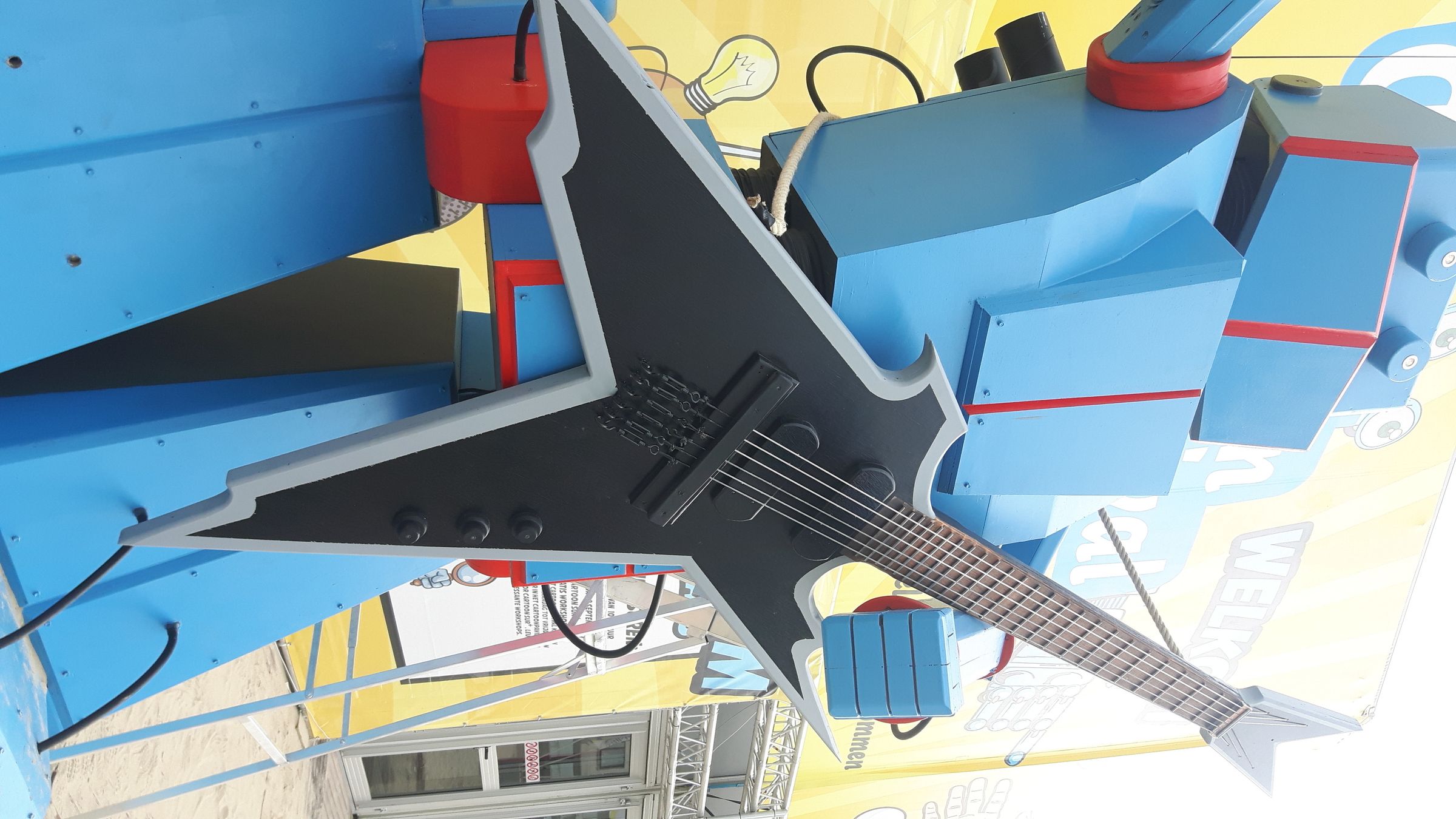Giant Dimebag Guitar : 9 Steps (with Pictures) - Instructables
