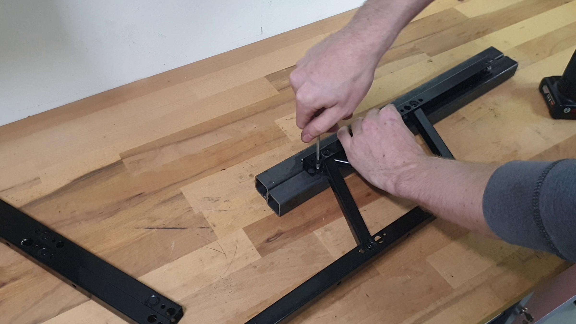 Lift Up Coffee Table : 11 Steps (with Pictures) - Instructables