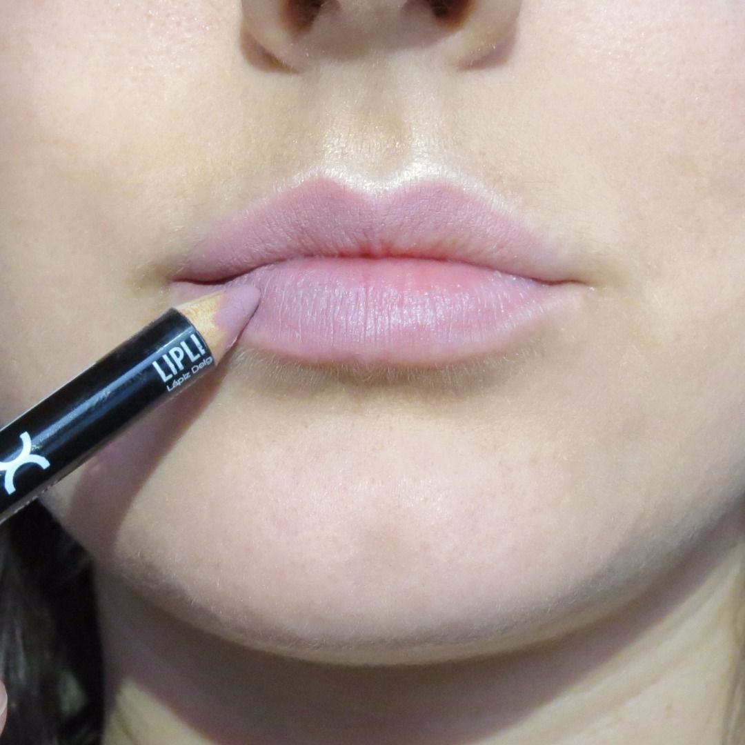 How to Easily Emphasize Your Lips : 5 Steps - Instructables