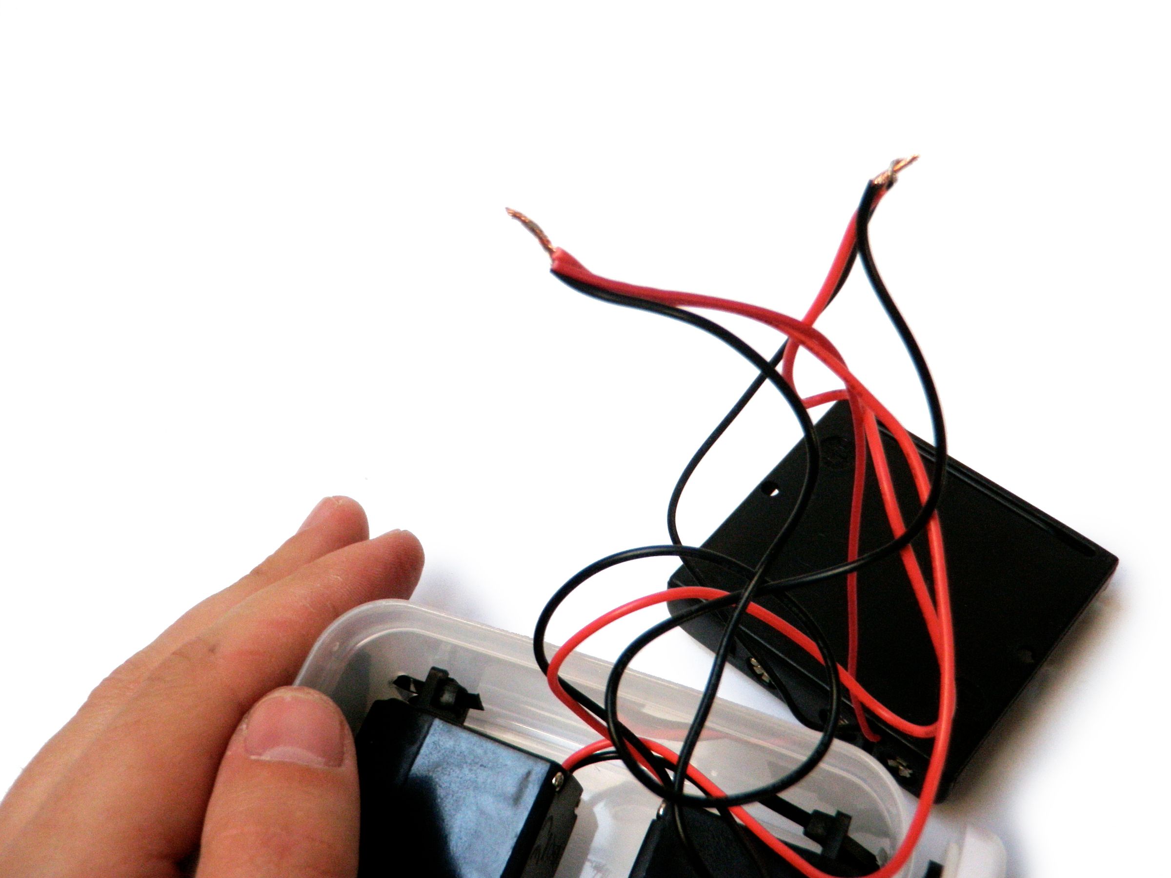 Simple Bots: Wobbler : 11 Steps (with Pictures) - Instructables