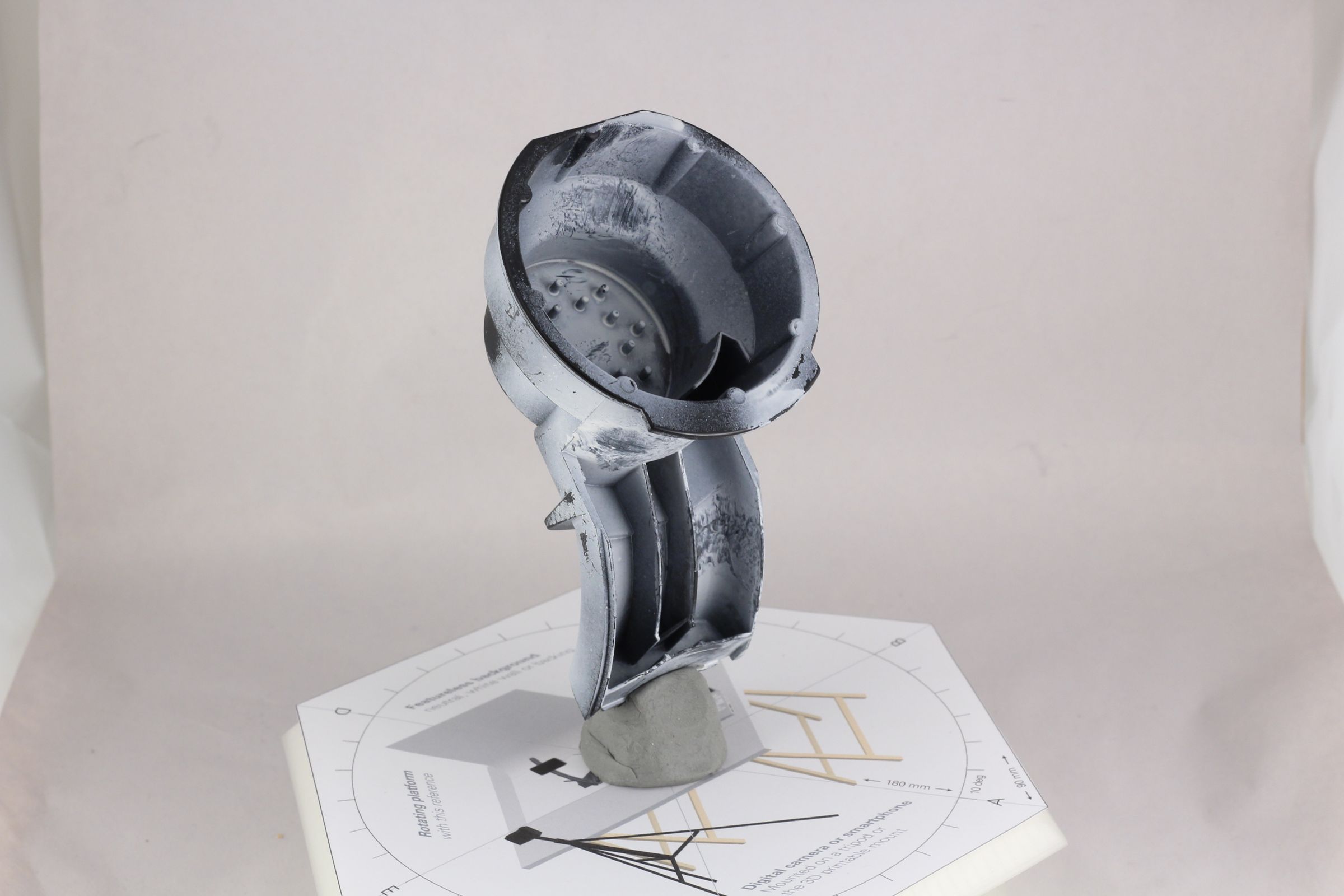 Repair Using 3D Printing: 2a 3D Scanning : 7 Steps - Instructables