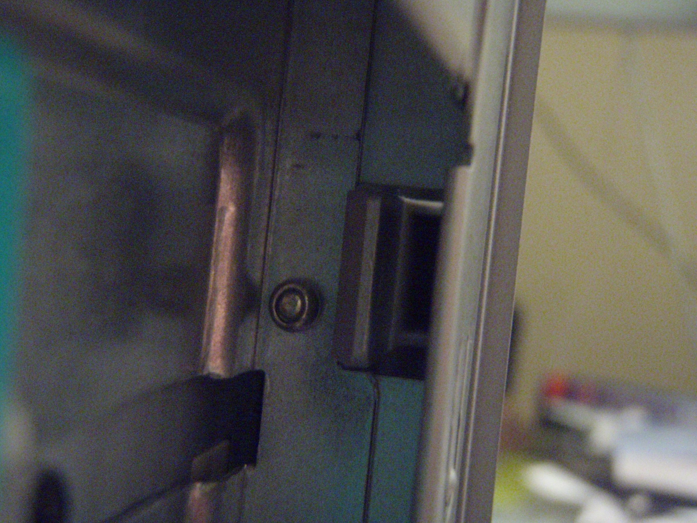How to Disassemble a Computer : 16 Steps (with Pictures) - Instructables