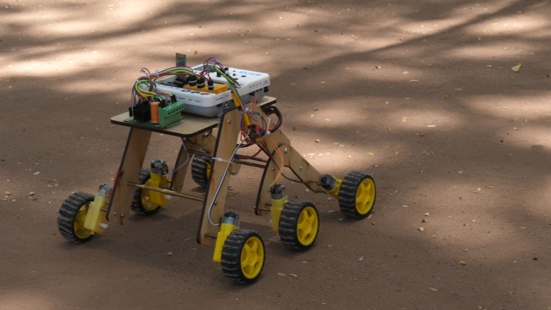 Mars Rover: Smartphone Controlled Stair Climbing Robot Using Evive- Arduino Based Embedded ...