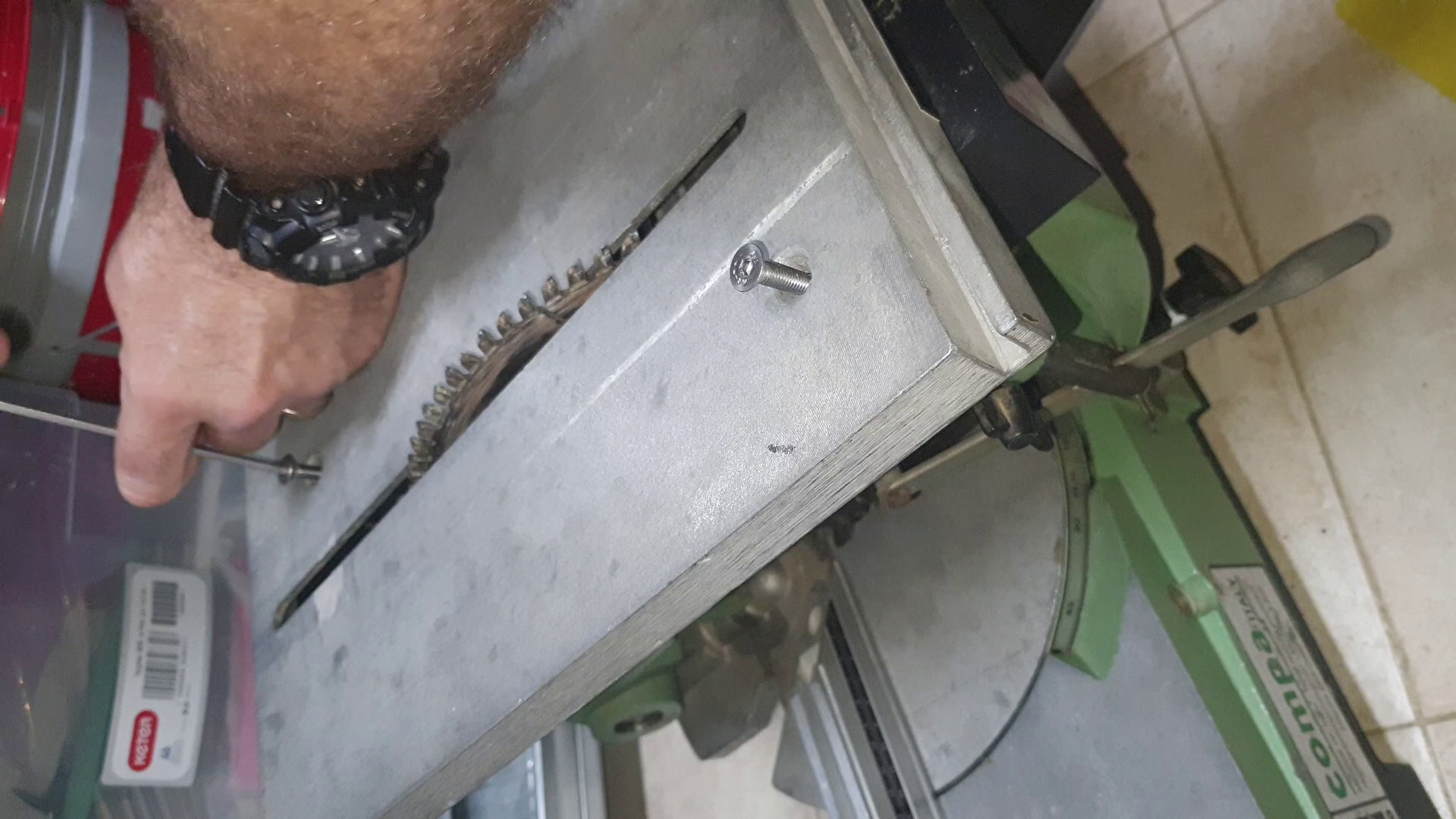 Vintage Saw Refurbishment : 13 Steps (with Pictures) - Instructables