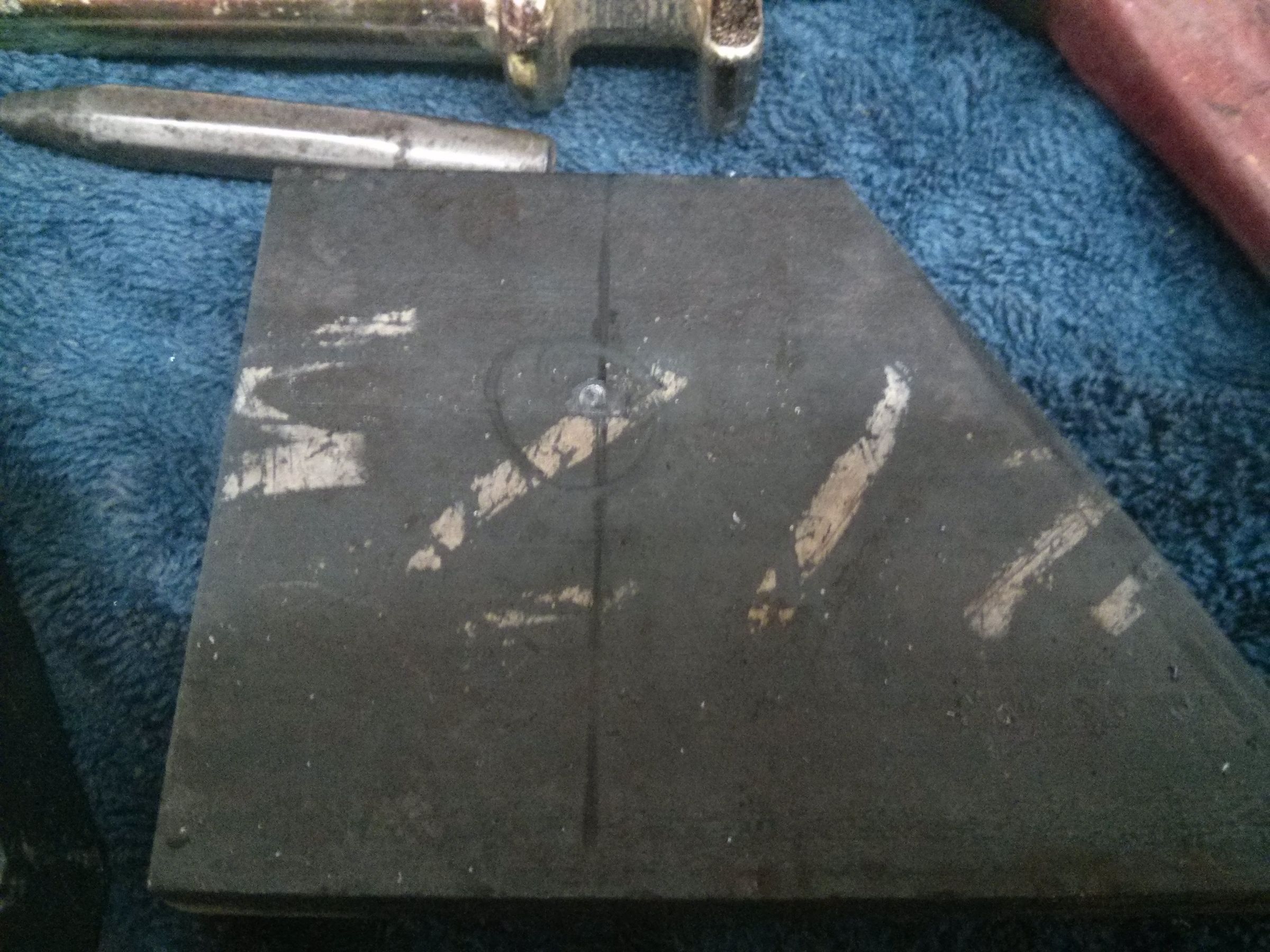 Tractor Bucket Attachment Point (Let's Lift Heavy Stuff!) : 8 Steps ...