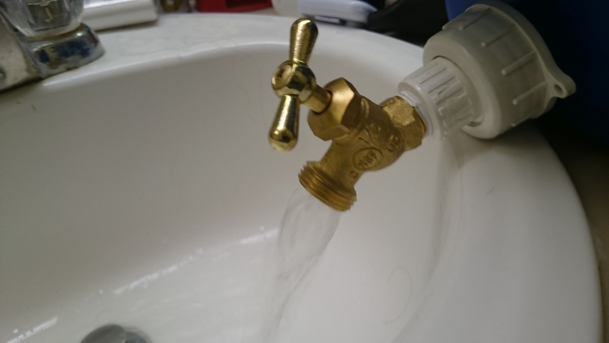 Camping 6 Gallon Water Container Faucet : 8 Steps (with Pictures ...