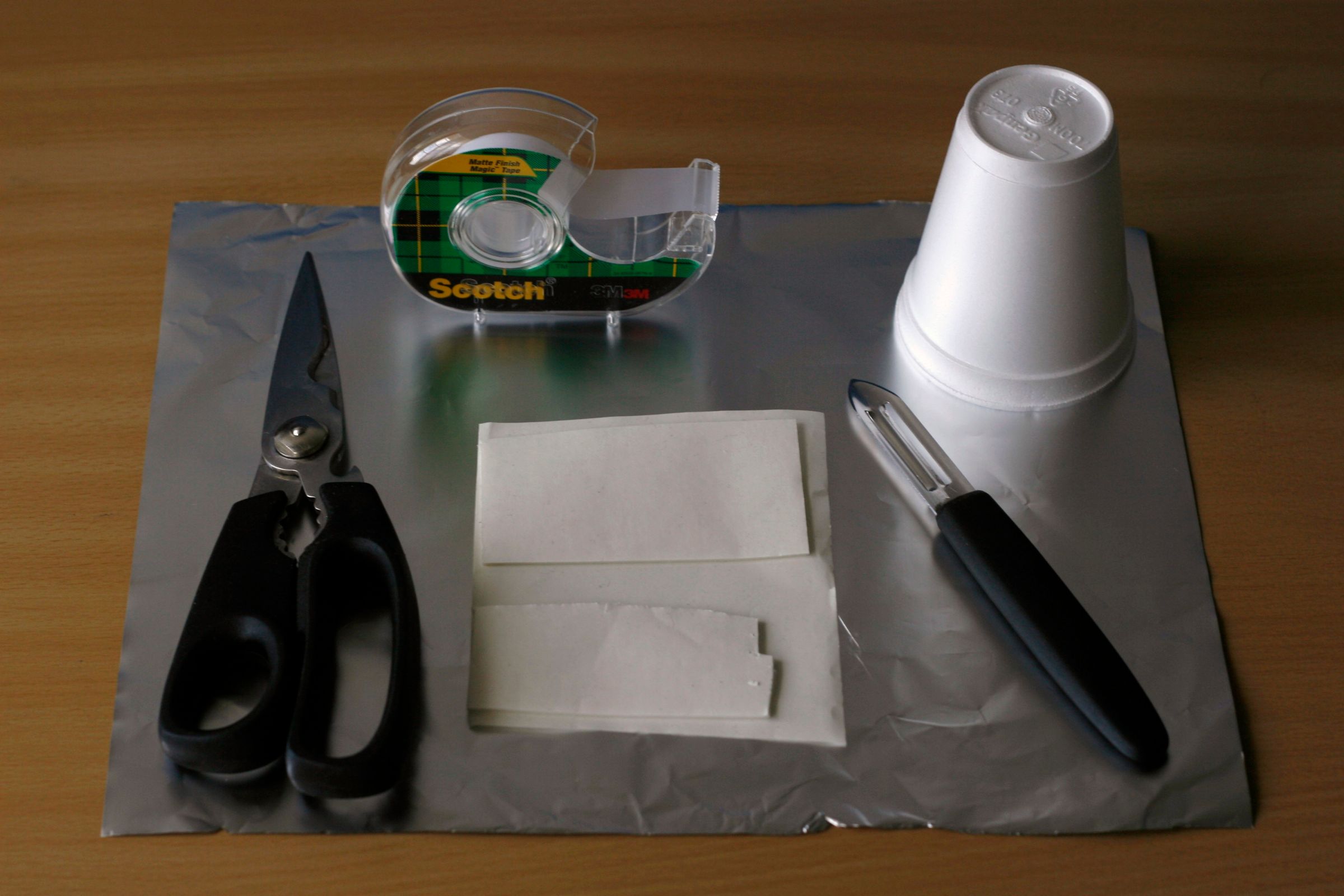 DSLR Built-in Flash Directional Diffuser : 7 Steps - Instructables