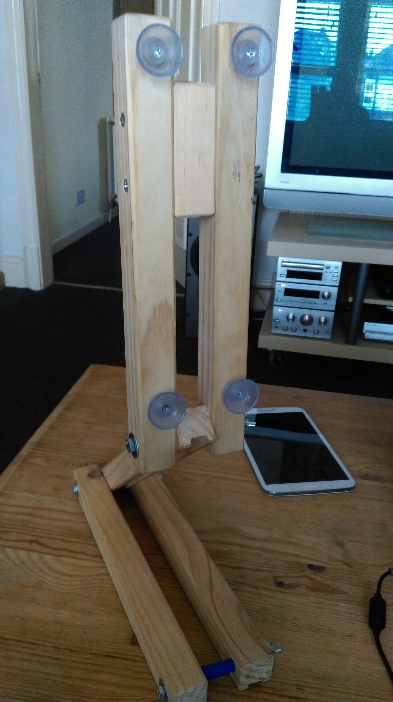 Make Your Own Wooden Tablet Stand - Instructables